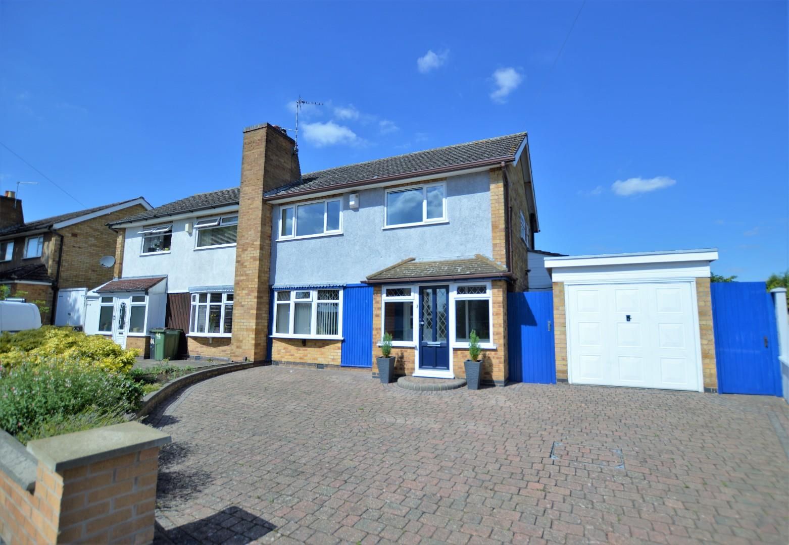 3 Bed Semi Detached House For Sale In Gloucester Crescent Wigston Le18