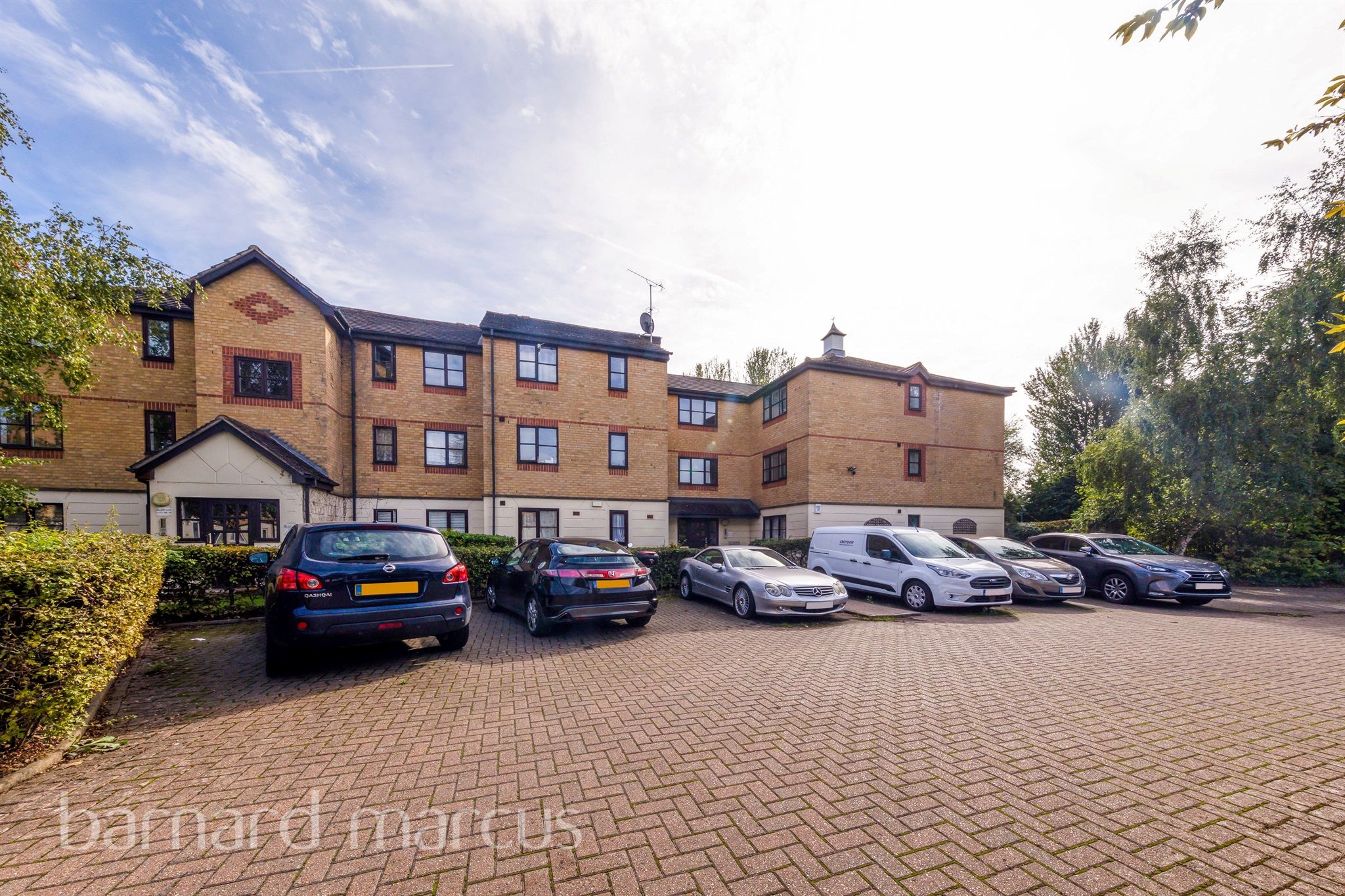 2 bed flat for sale in Mullards Close, Mitcham CR4 - Zoopla