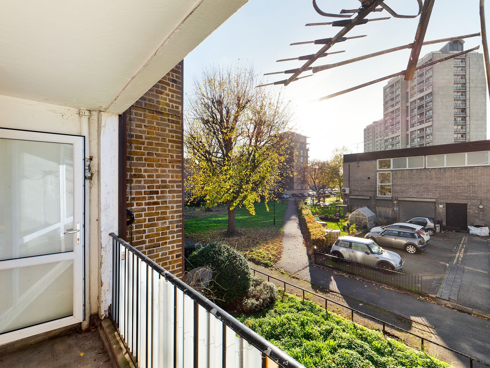 3 bed flat for sale in Cooks Road, London SE17 - Zoopla