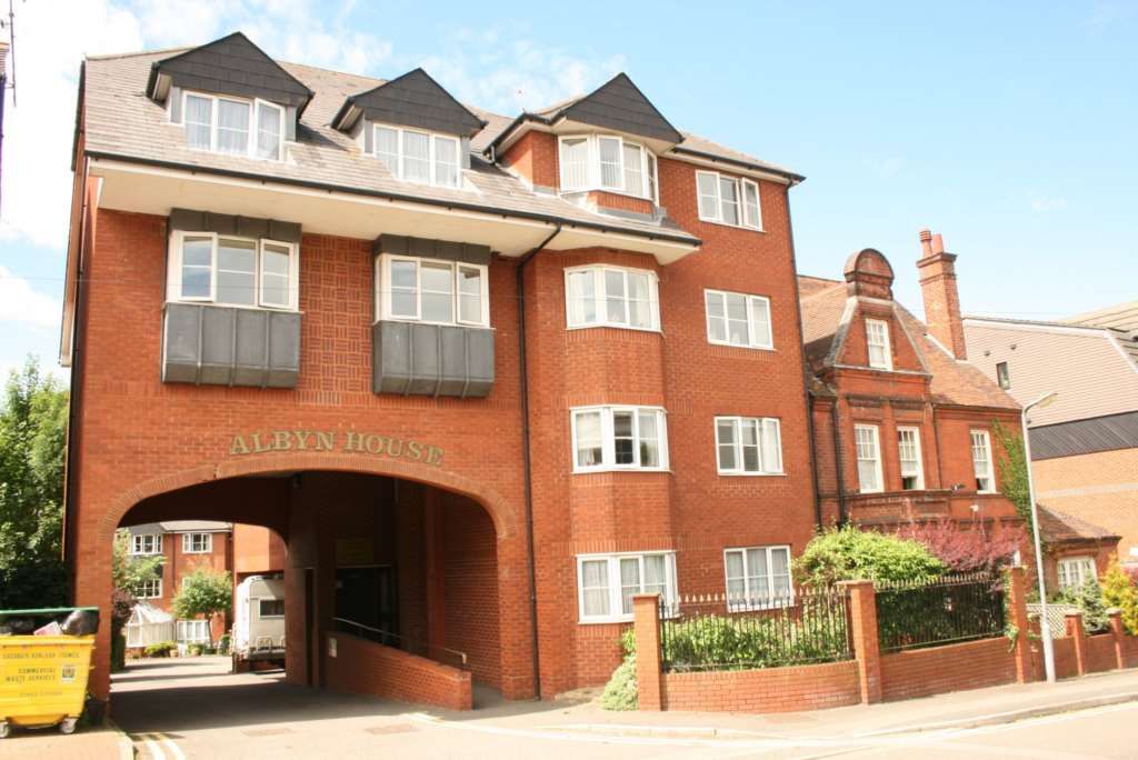 2 bed flat to rent in Alexandra Road, Old Town, Retirement Property ...