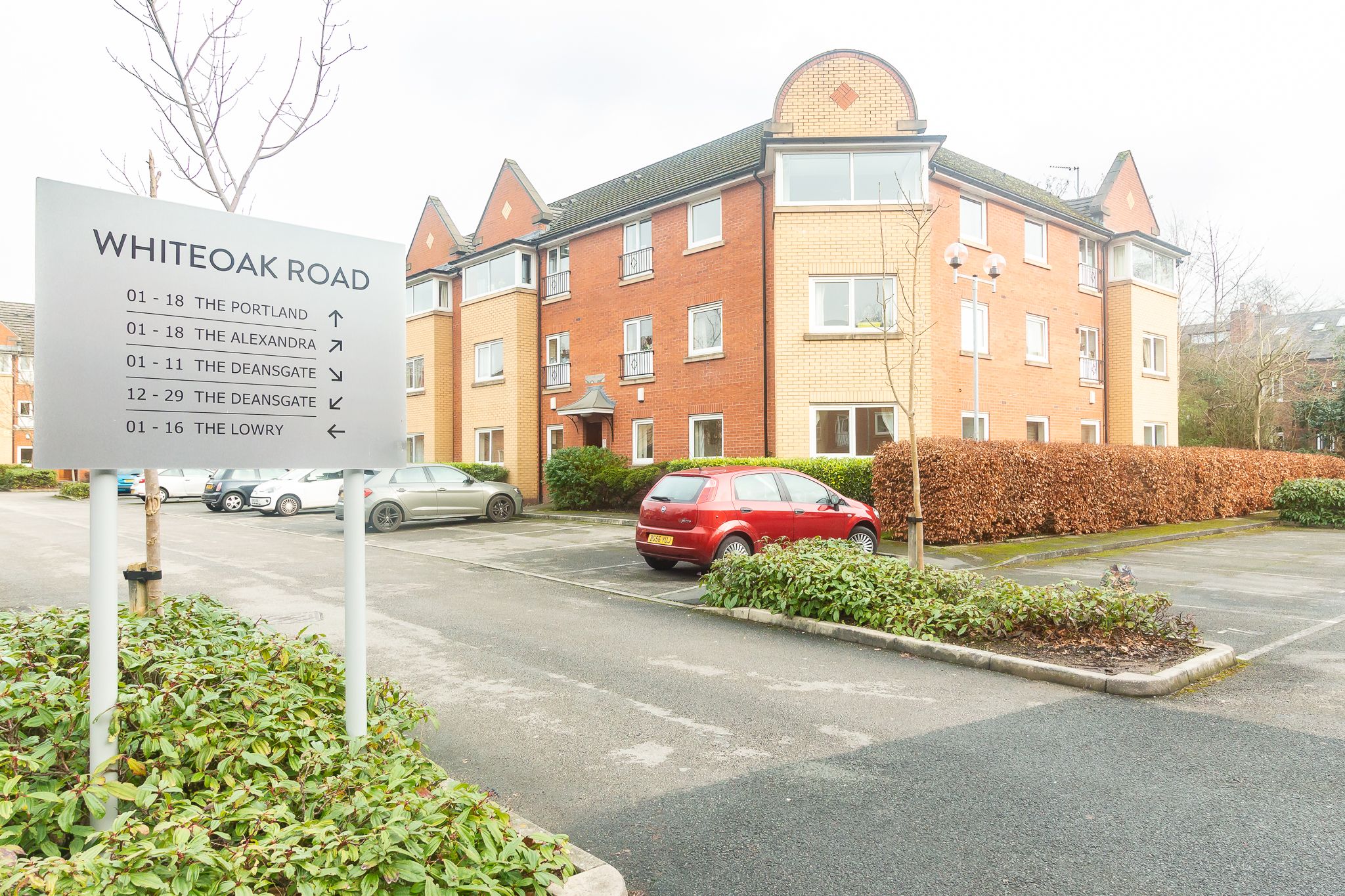 2 bed flat to rent in Whiteoak Road, Fallowfield, Manchester M14 - Zoopla