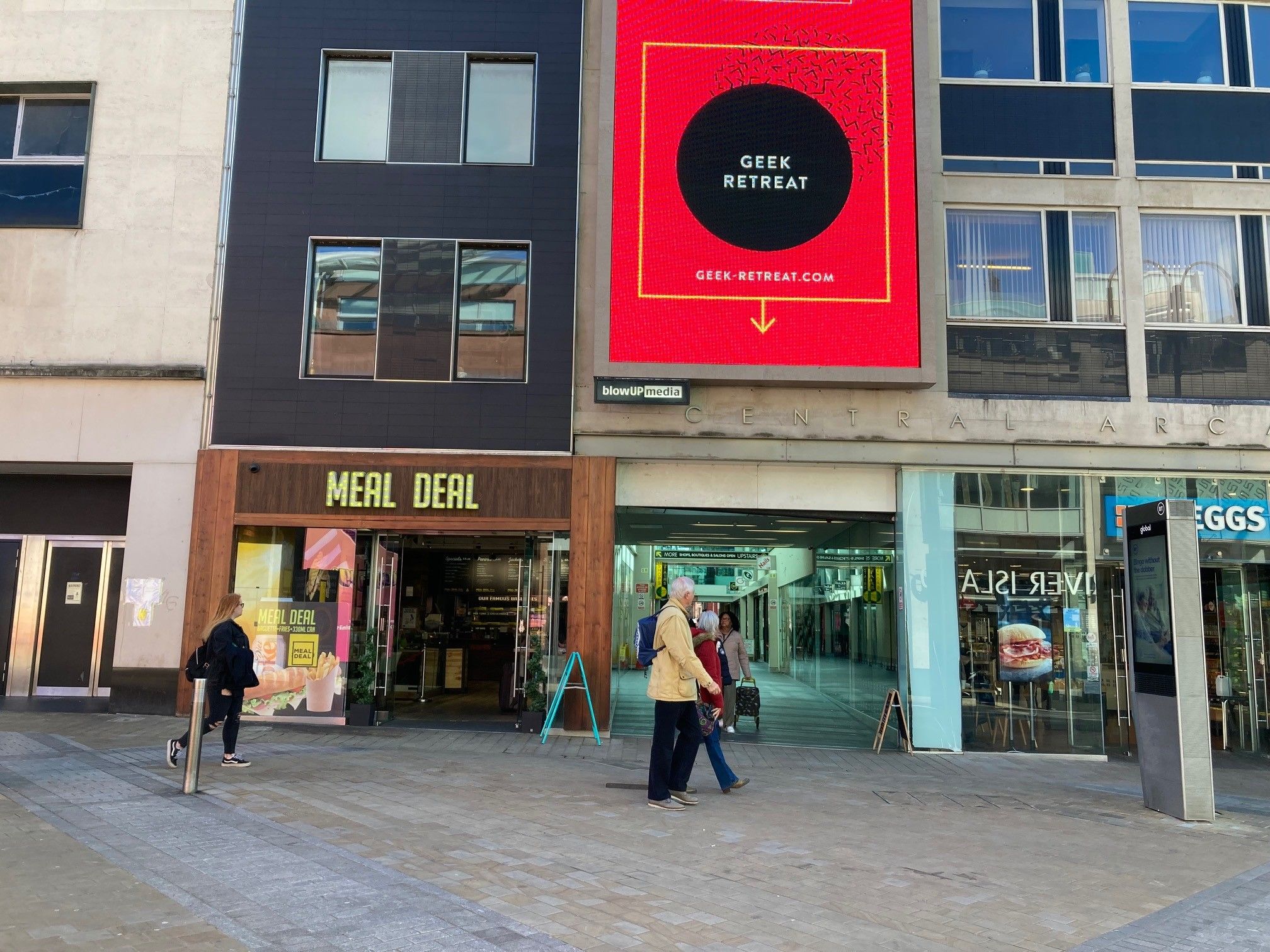 Retail premises to let in Unit 12, Central Arcade, Leeds LS1 - Zoopla