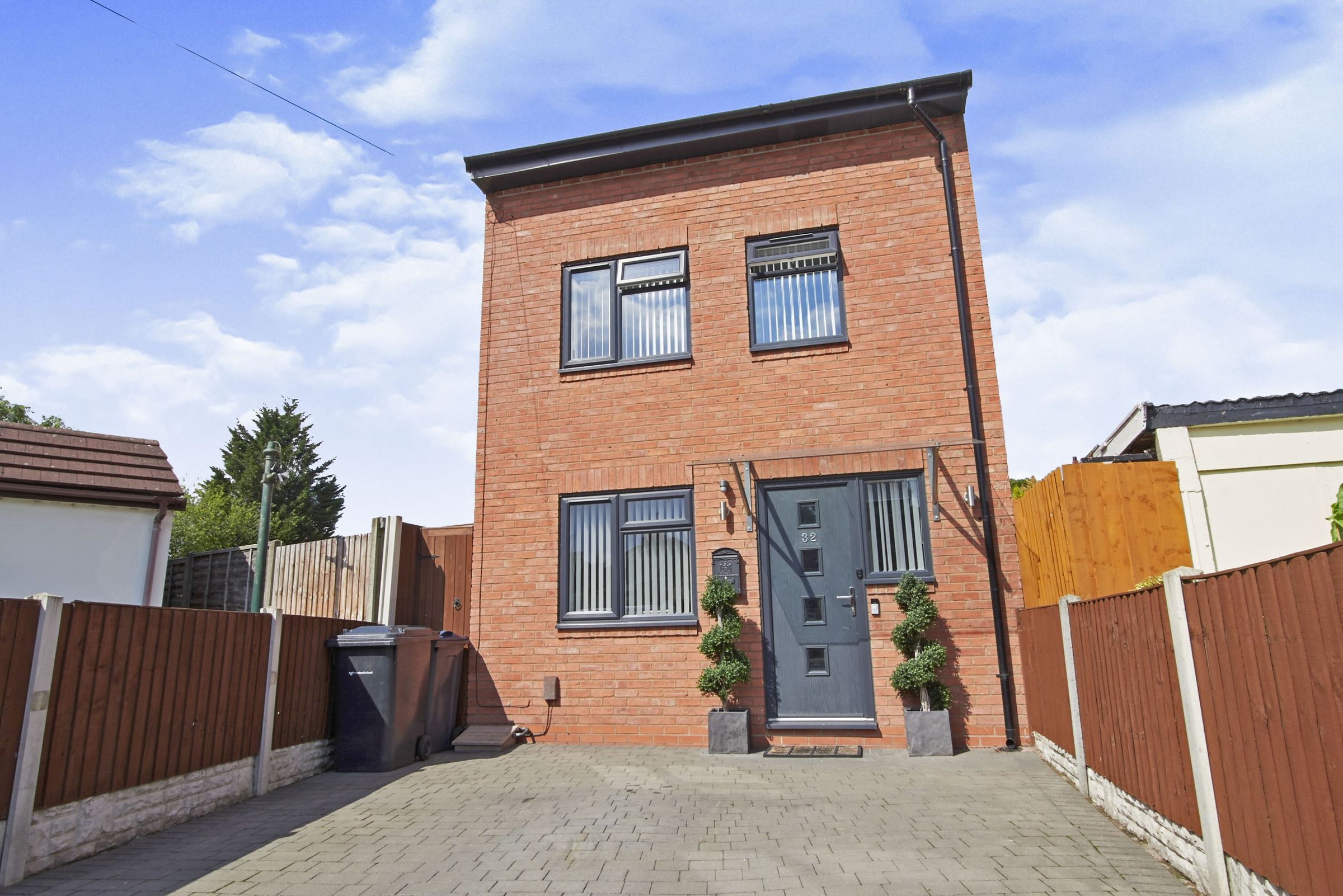 4 bed detached house for sale in Tiffield Road, Birmingham B25 - Zoopla