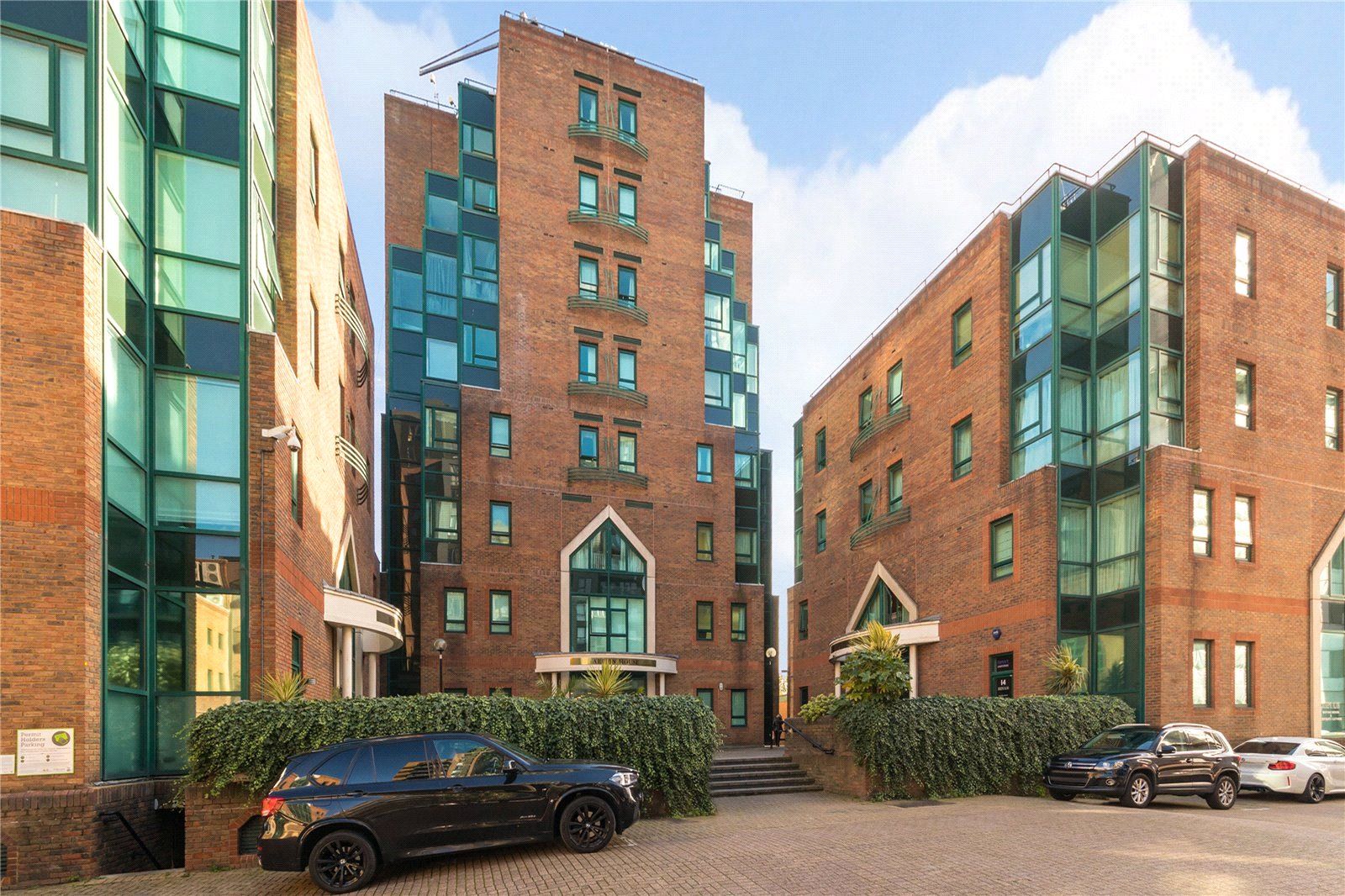 2 bed flat for sale in Aegon House, 13 Lanark Square, London E14 - Zoopla