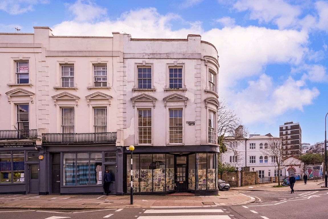 2 bed flat for sale in Belsize Road, London NW6 - Zoopla