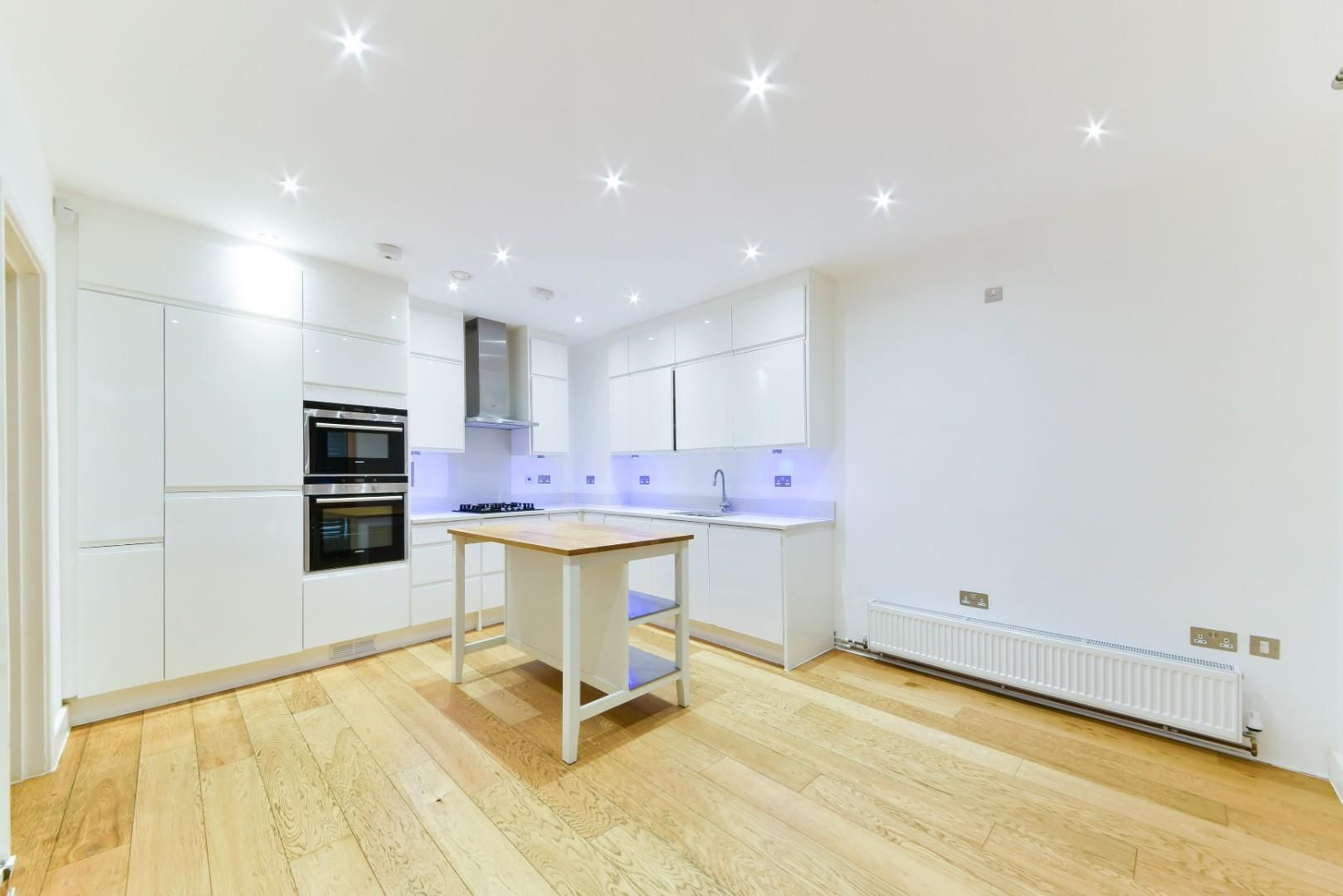 3 bed terraced house for sale in Sulgrave Gardens, London W6 - Zoopla