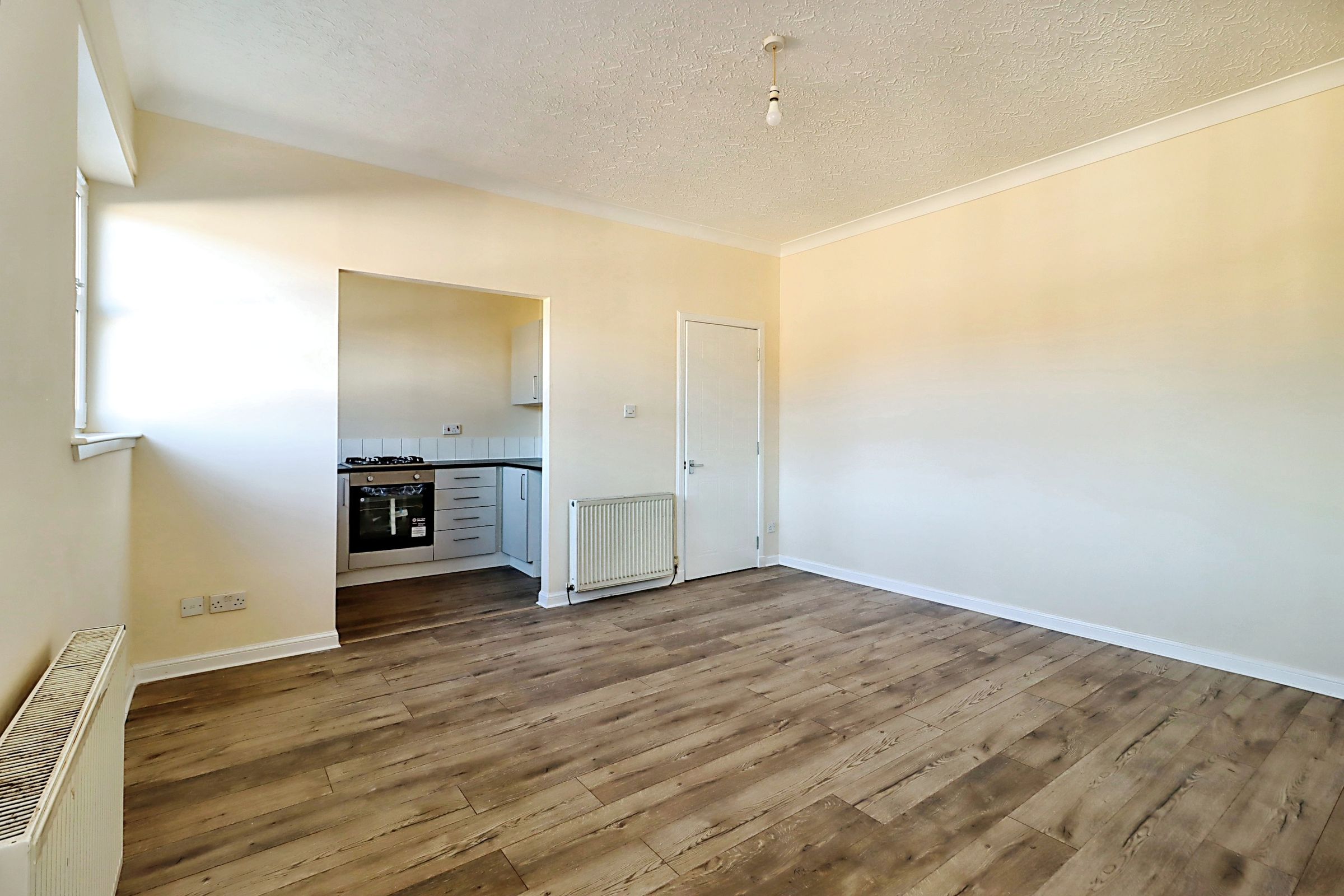 1 bed flat for sale in Station Road, Kingskettle, Cupar KY15 - Zoopla