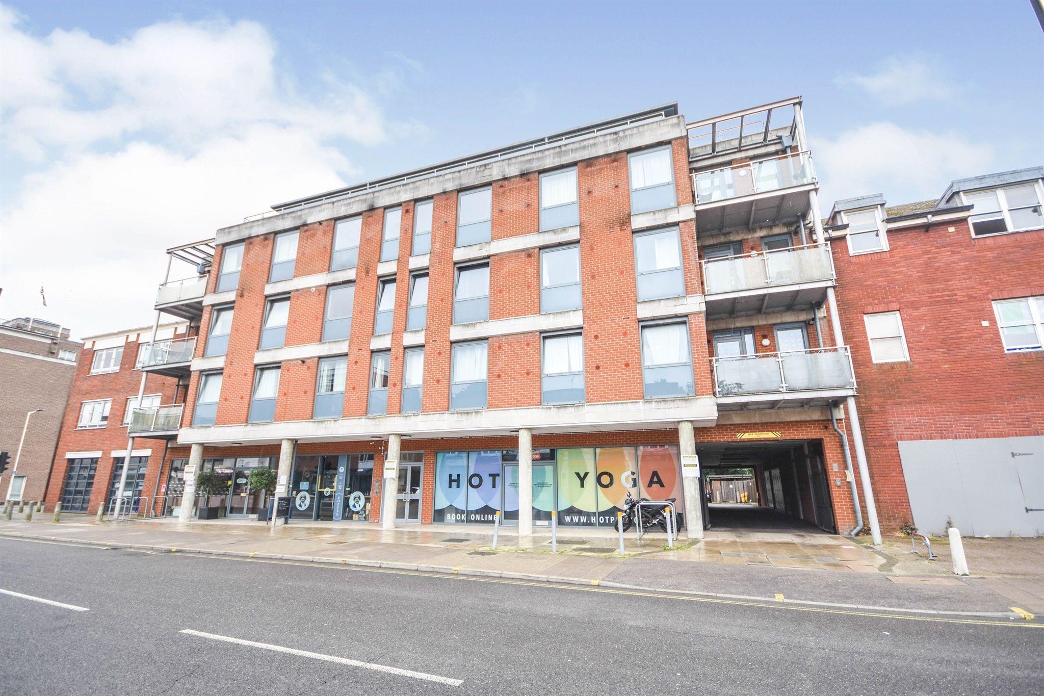 2 bed flat for sale in Rainsford Road, Chelmsford CM1 - Zoopla