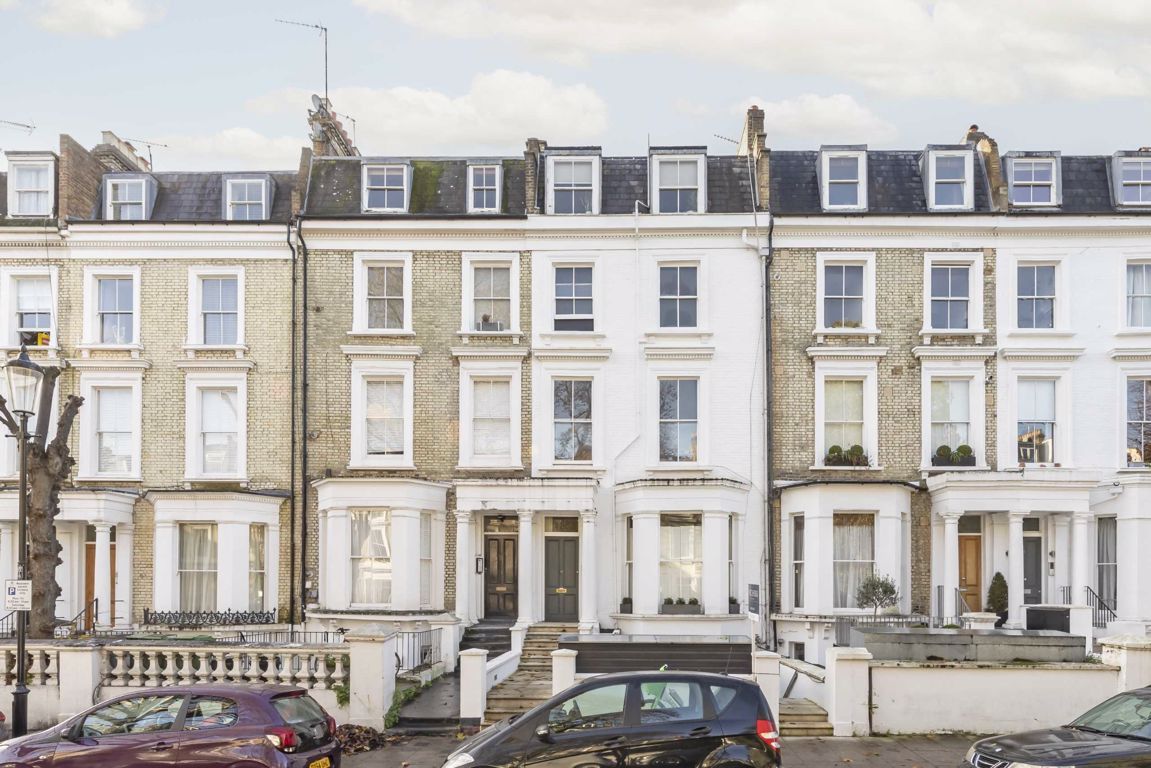 2 bed flat for sale in Elsham Road, London W14 - Zoopla
