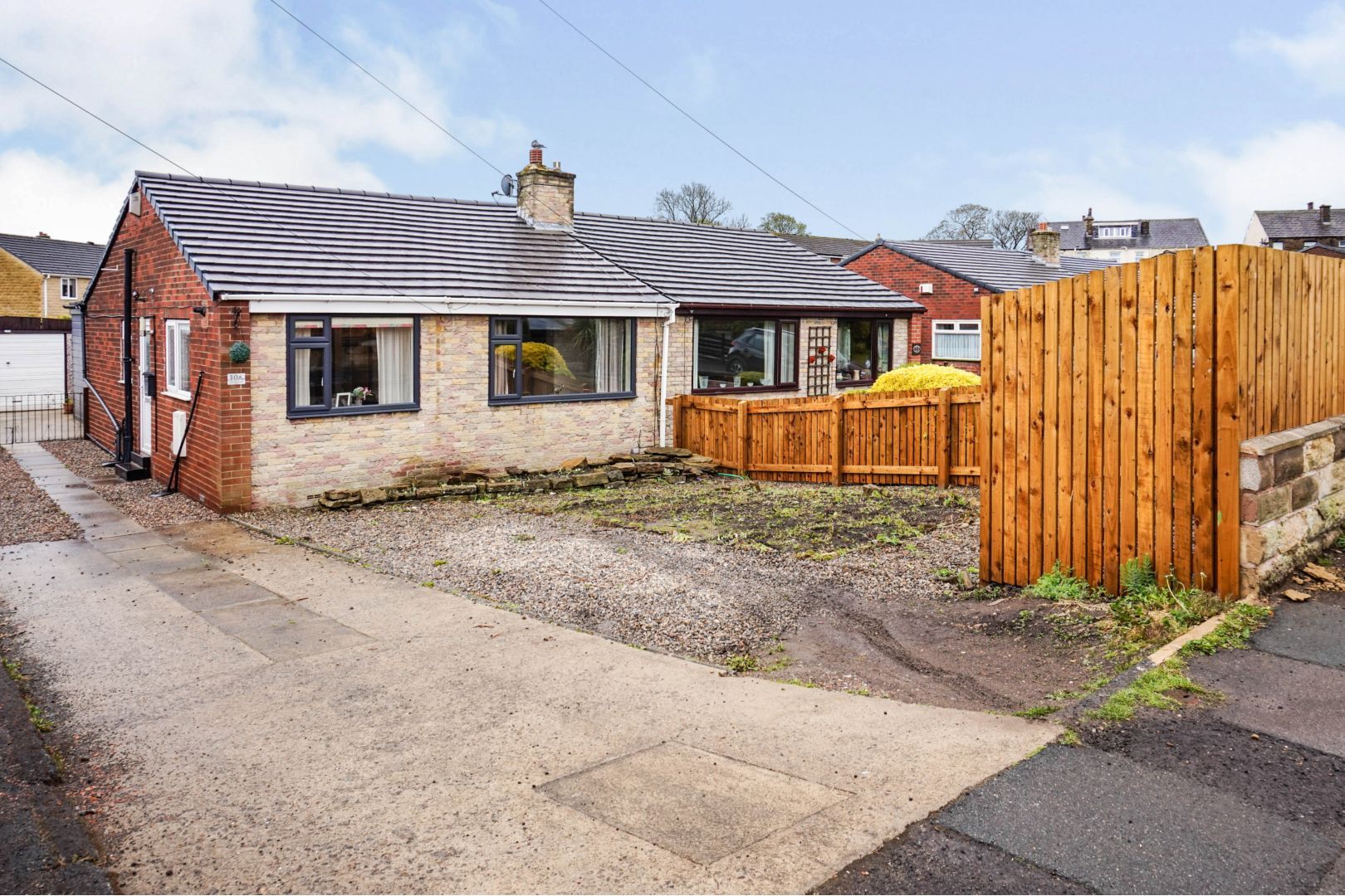 3 Bed Semi Detached Bungalow For Sale In Hepworth Lane Mirfield Wf14