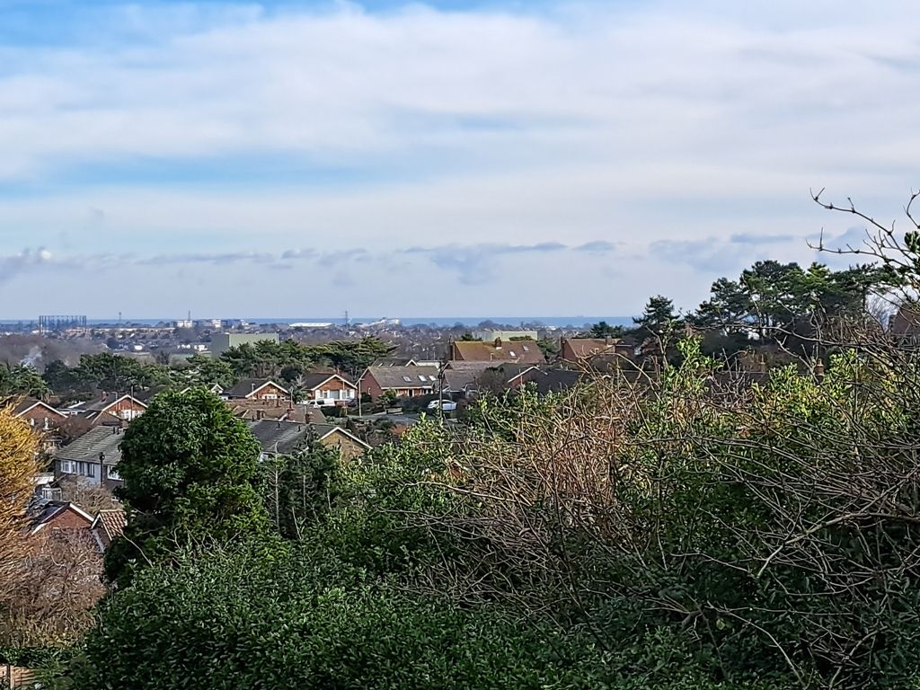 2 Bed Detached Bungalow For Sale In Selmeston Road Rodmill Eastbourne