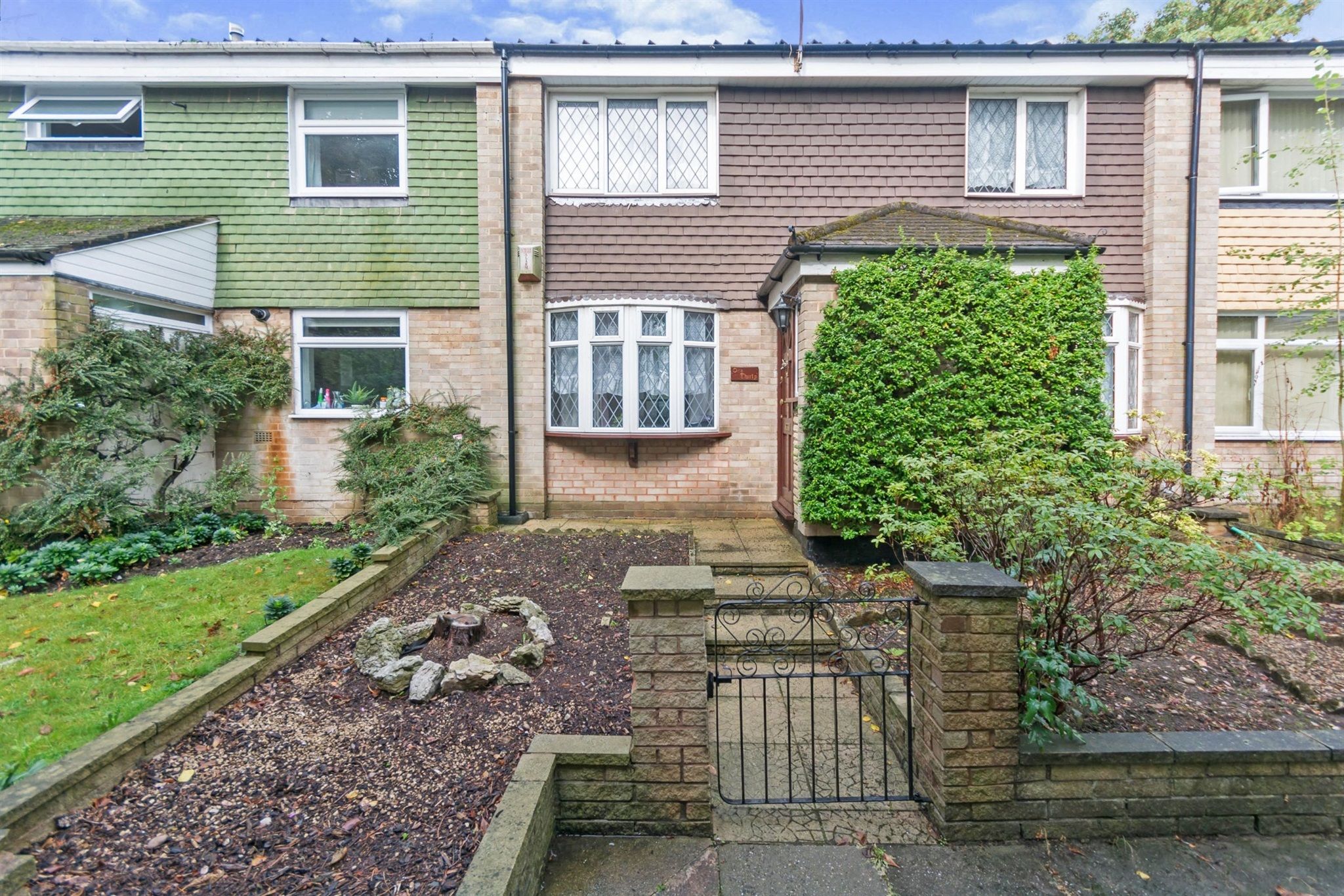 3 Bed Terraced House For Sale In Leahurst Crescent Harborne