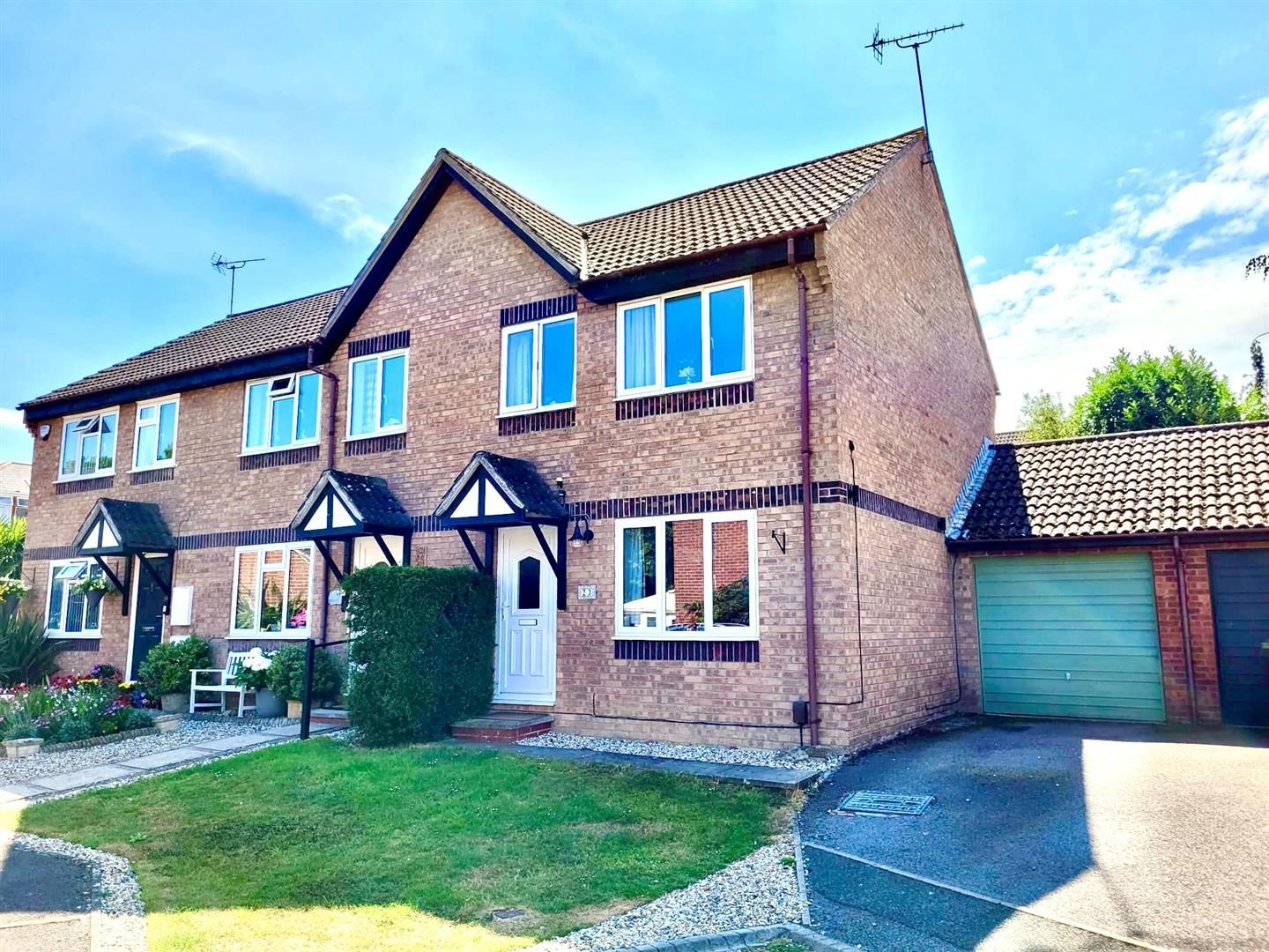 3 bed semi-detached house for sale in Olive Grove, Swindon SN25 - Zoopla