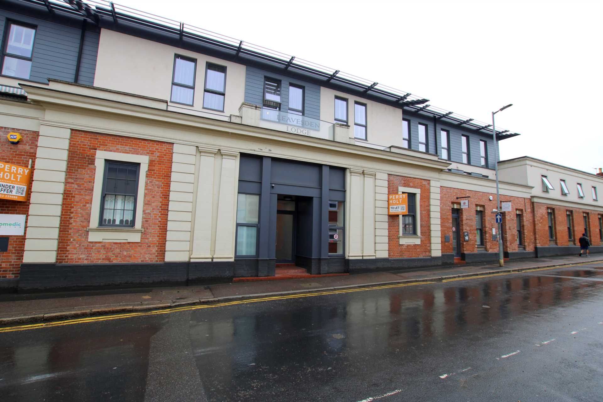 1 bed flat for sale in Leavesden Road, Watford WD24 - Zoopla