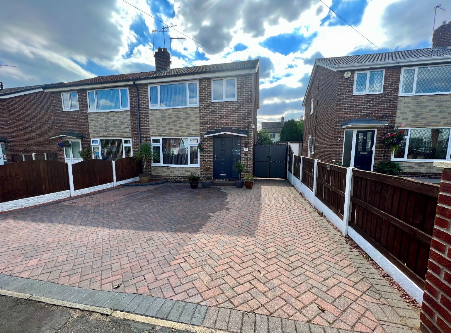 3 Bed Semi Detached House For Sale In St Marys Drive Armthorpe