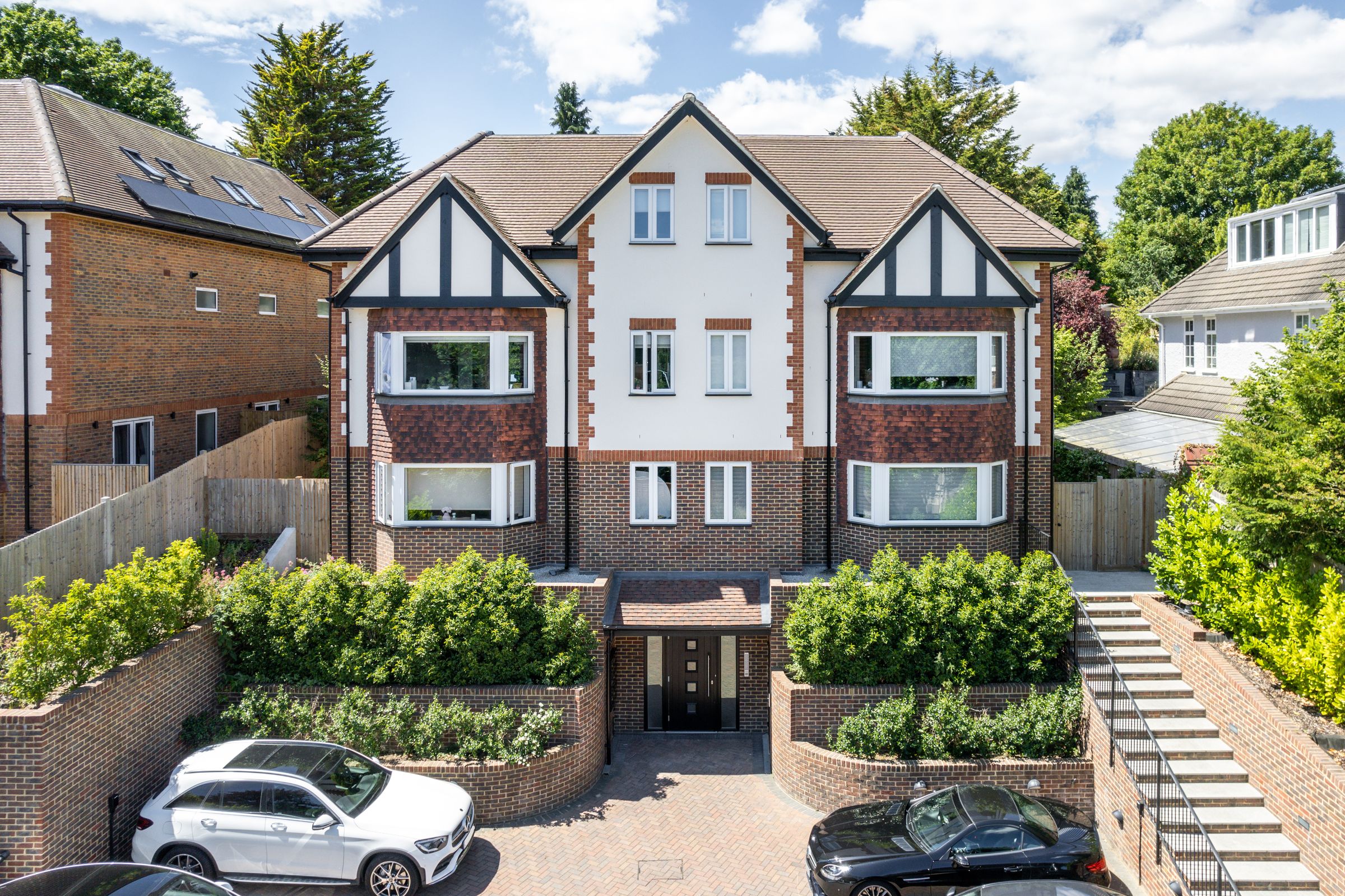 2 bed flat for sale in Riddlesdown Road, Purley CR8 - Zoopla