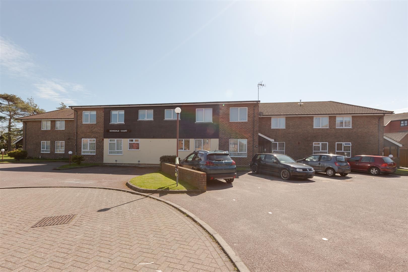 1 bed flat for sale in Dovedale Court, Birchington CT7 - Zoopla