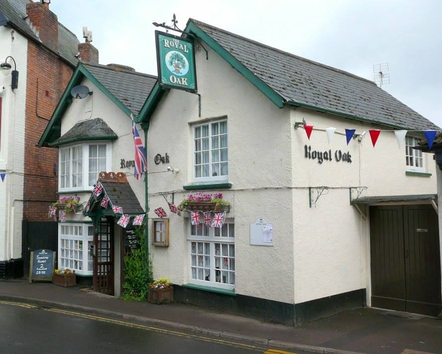 Pub/bar to let in High Street, Porlock TA24 - Zoopla