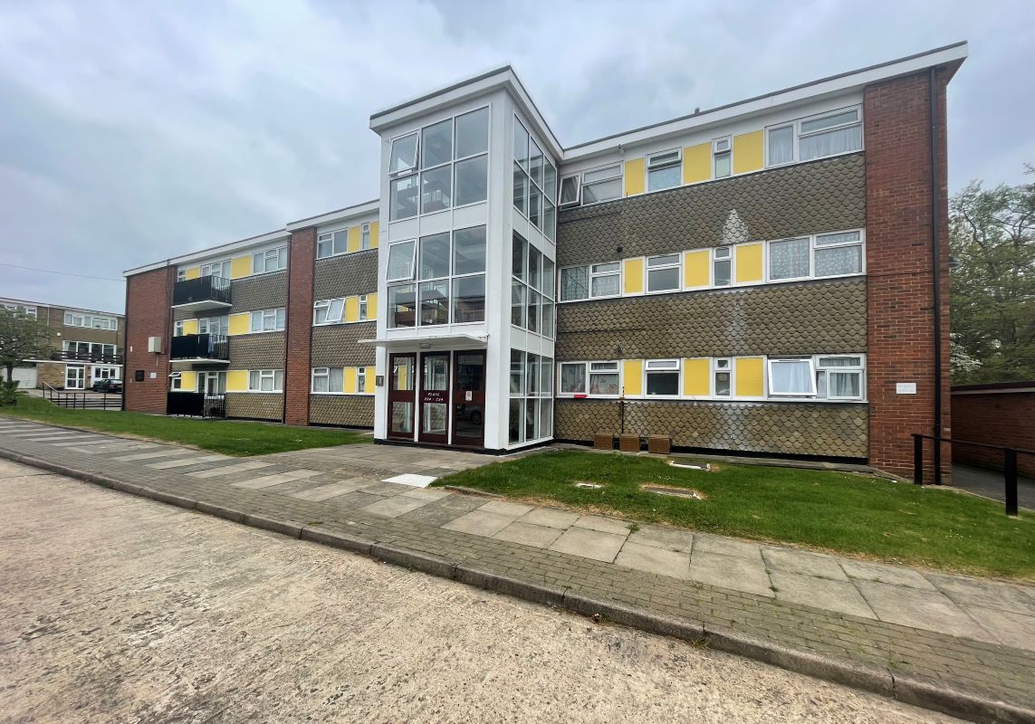 3 bed flat for sale in 228 Bilsby Lodge Chalklands, Wembley, Middlesex ...