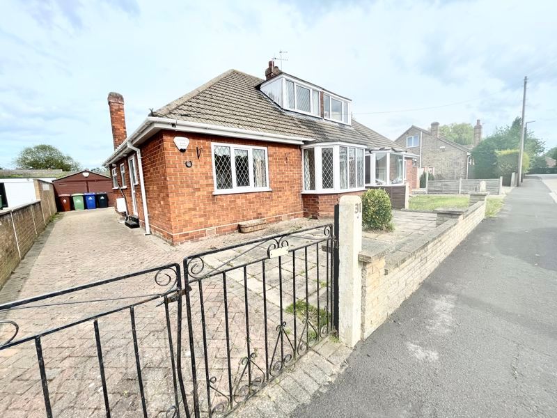 3 Bed Semi Detached Bungalow To Rent In Toll Bar Avenue New Waltham