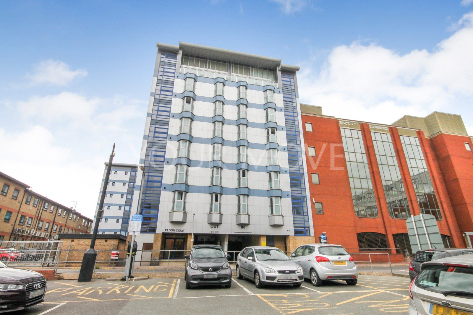 2 bed flat for sale in Eldon Court, Slaney Road, Romford RM1 - Zoopla
