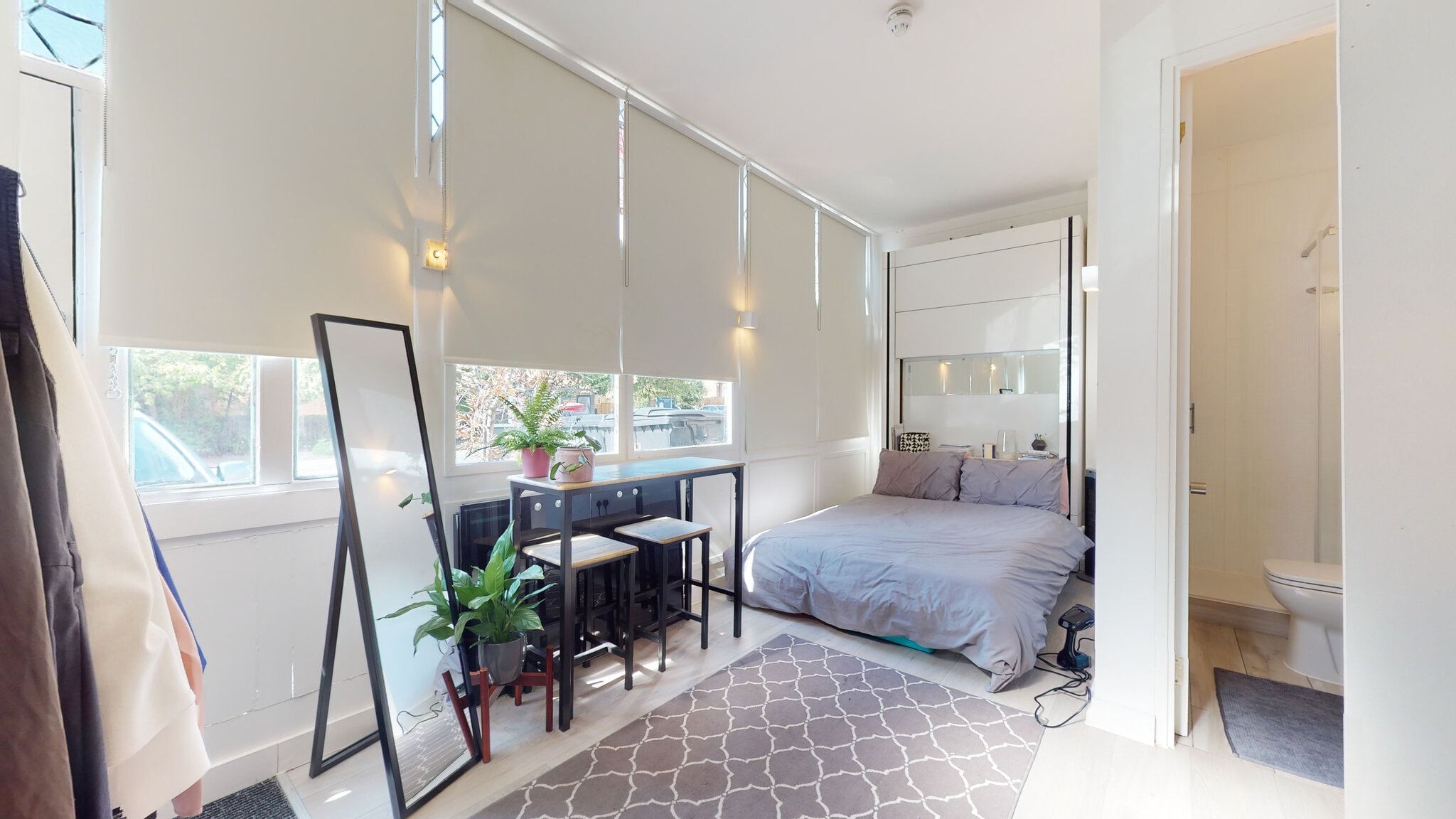 Studio to rent in Durham Road, London SW20 - Zoopla