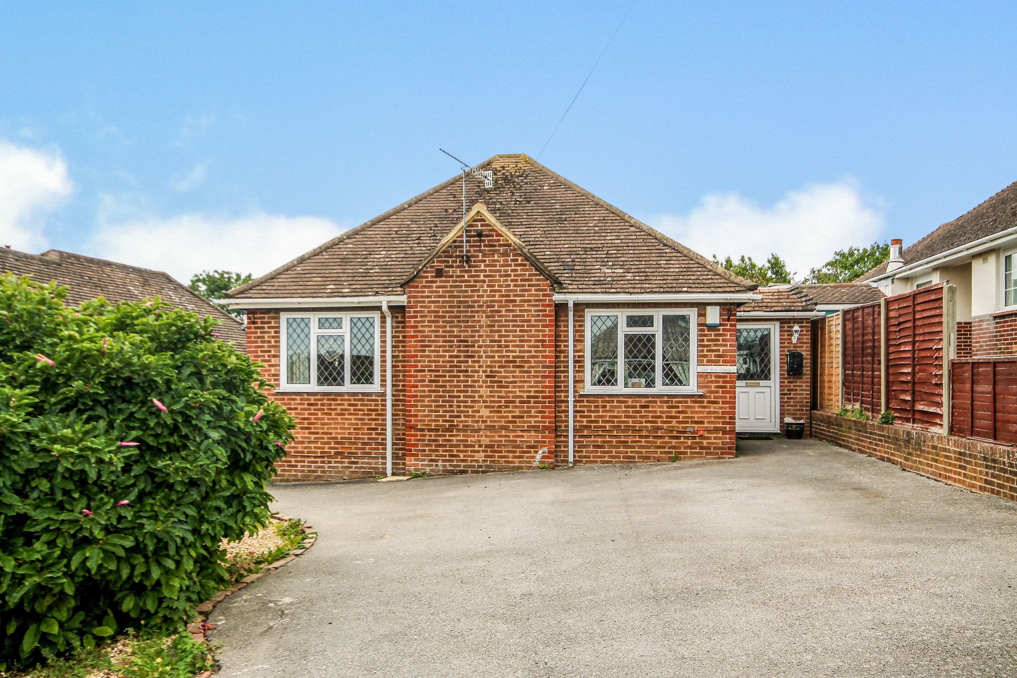 3 bed detached bungalow for sale in St. James Avenue, Lancing BN15 - Zoopla