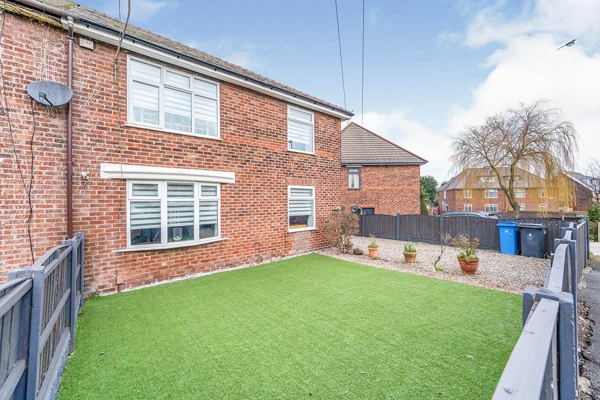 3 Bed Semi Detached House For Sale In Willow Avenue Whiston Prescot