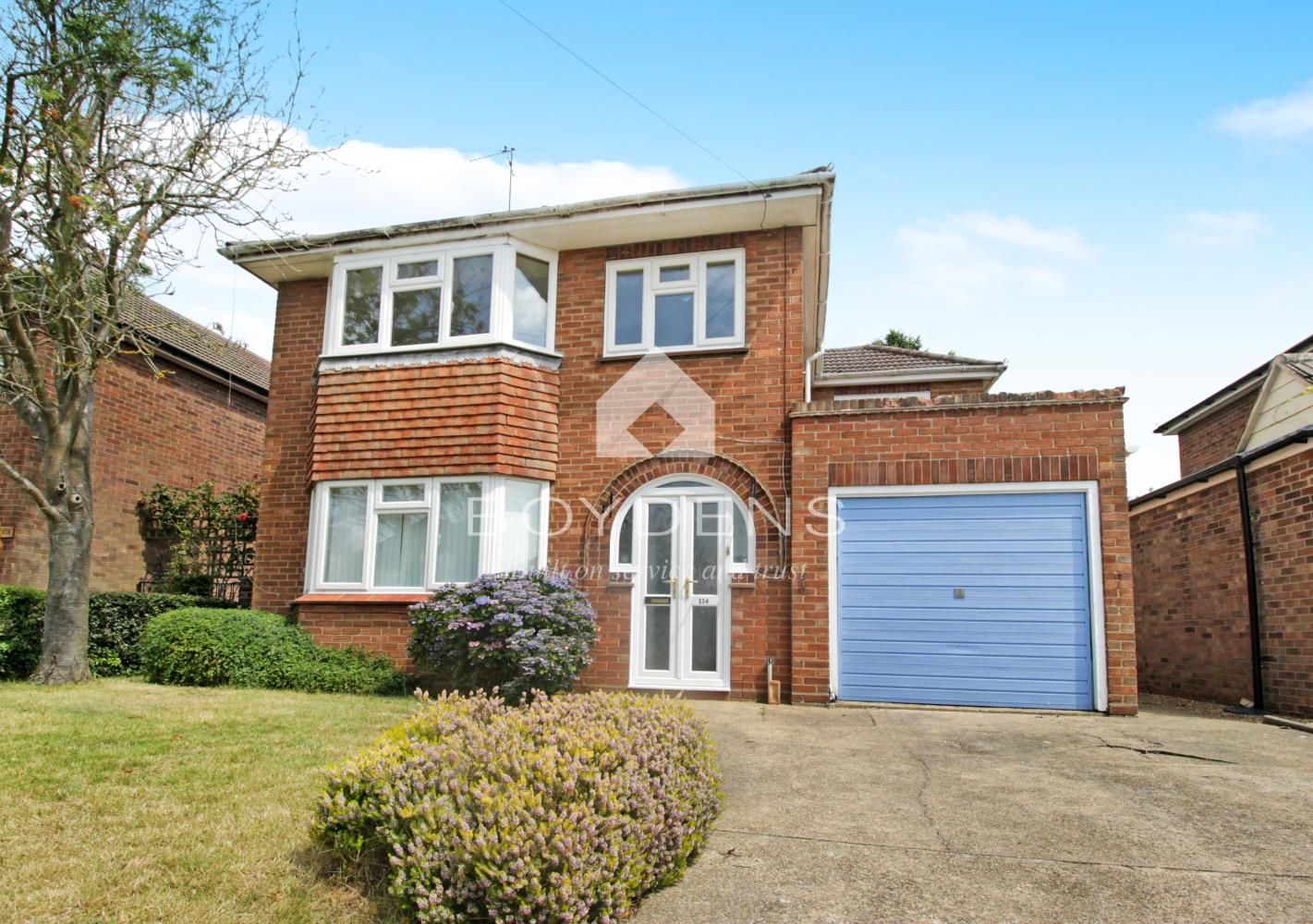 4 bed detached house to rent in Prettygate Road, Colchester CO3 - Zoopla