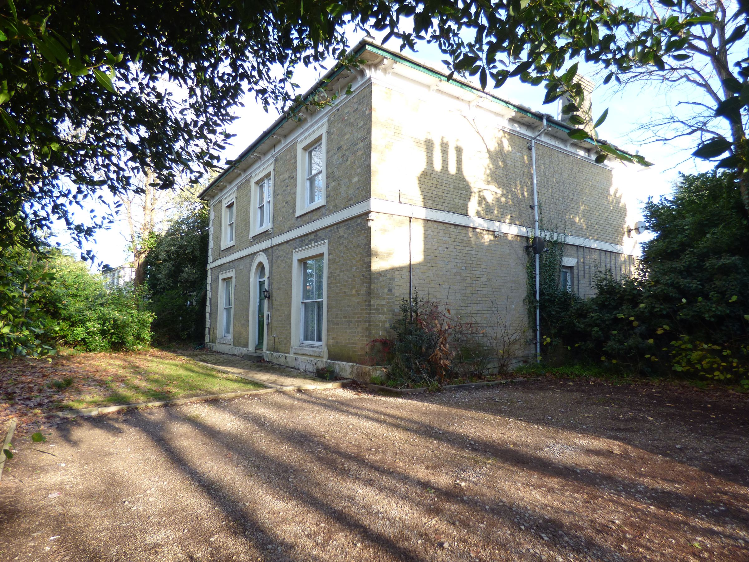 Studio to rent in St. Annes Road, Southampton SO19 - Zoopla