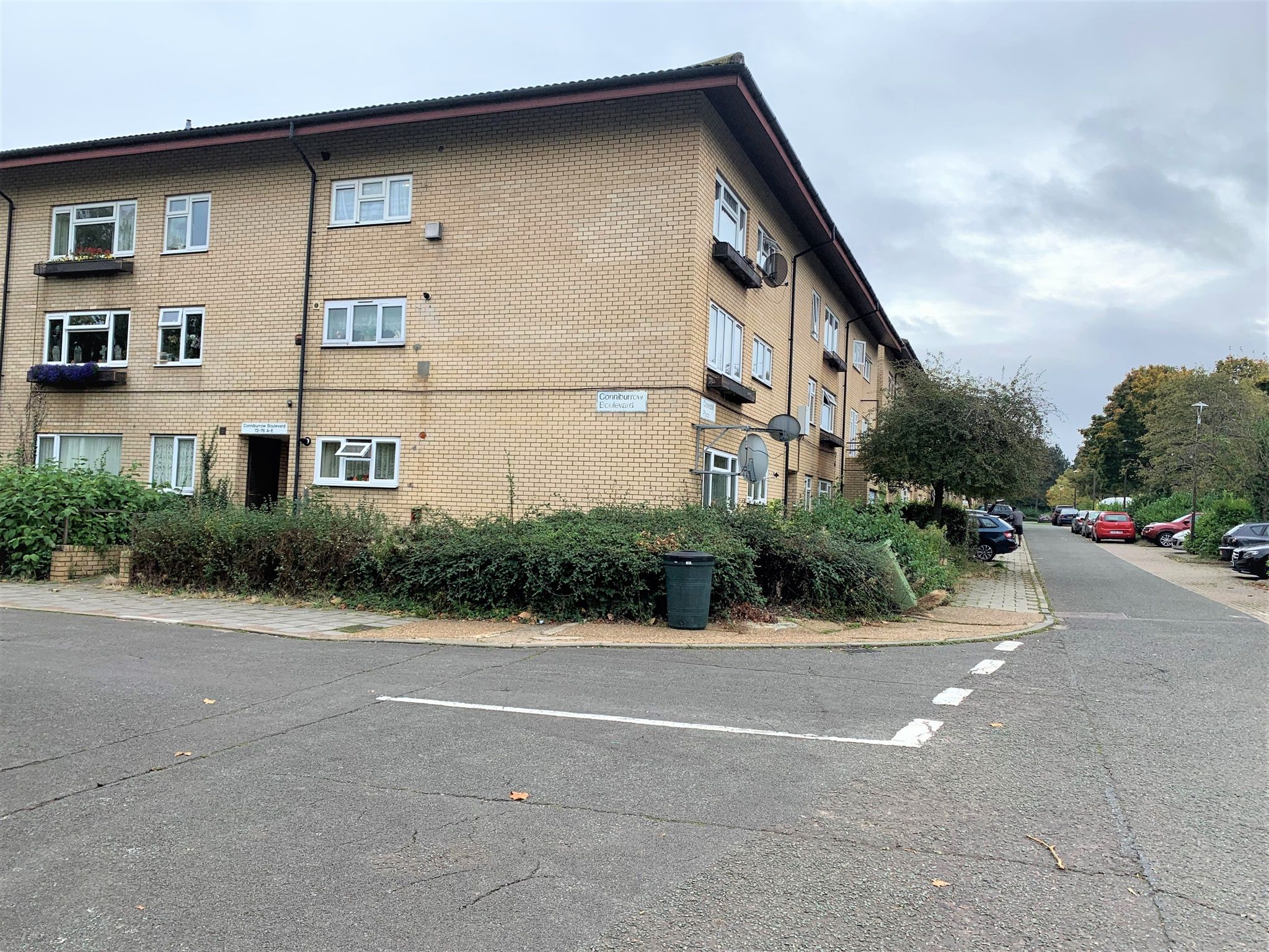 Studio for sale in Conniburrow Boulevard, Conniburrow, Milton Keynes ...