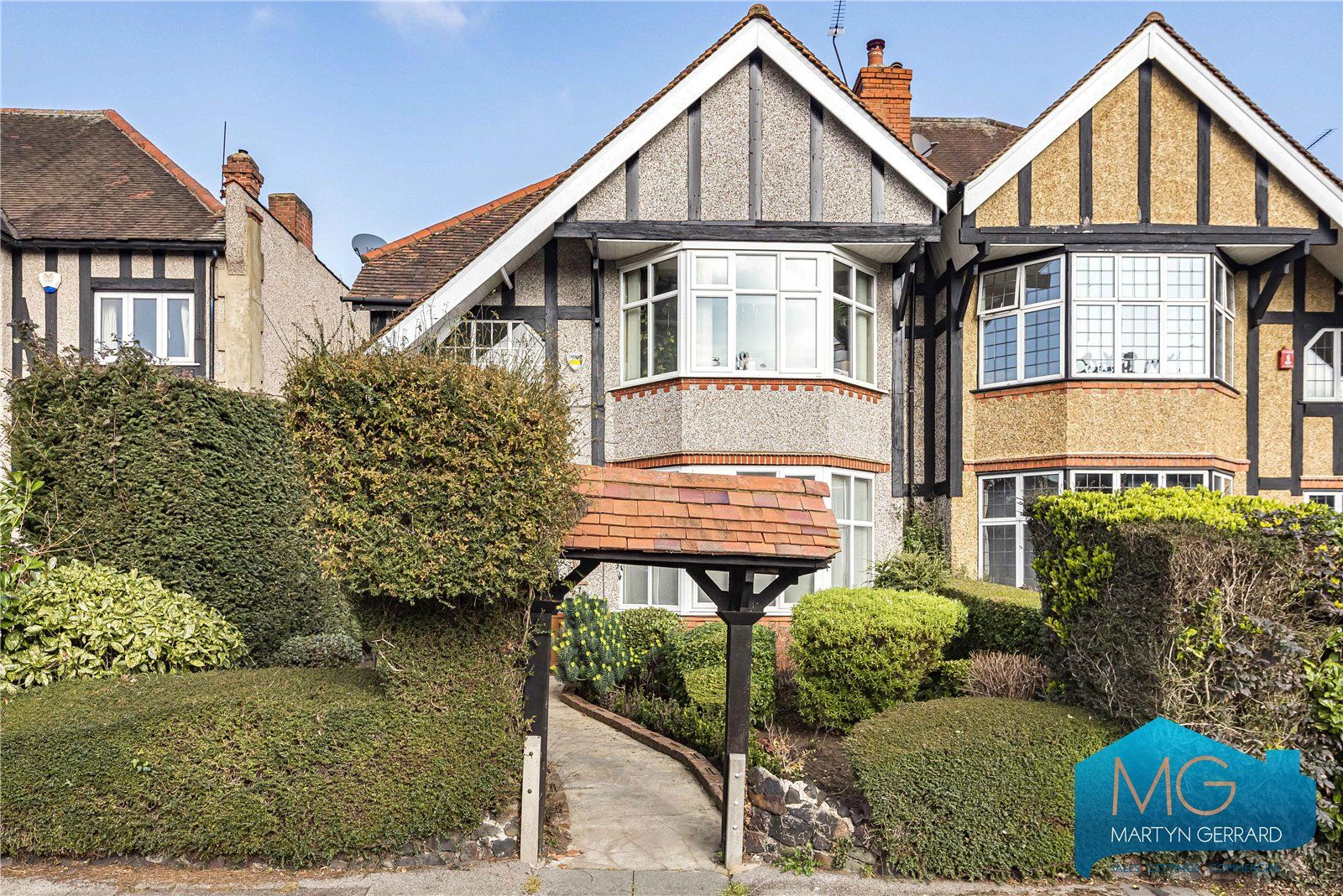 3 bed maisonette for sale in Friern Watch Avenue, London N12 - Zoopla