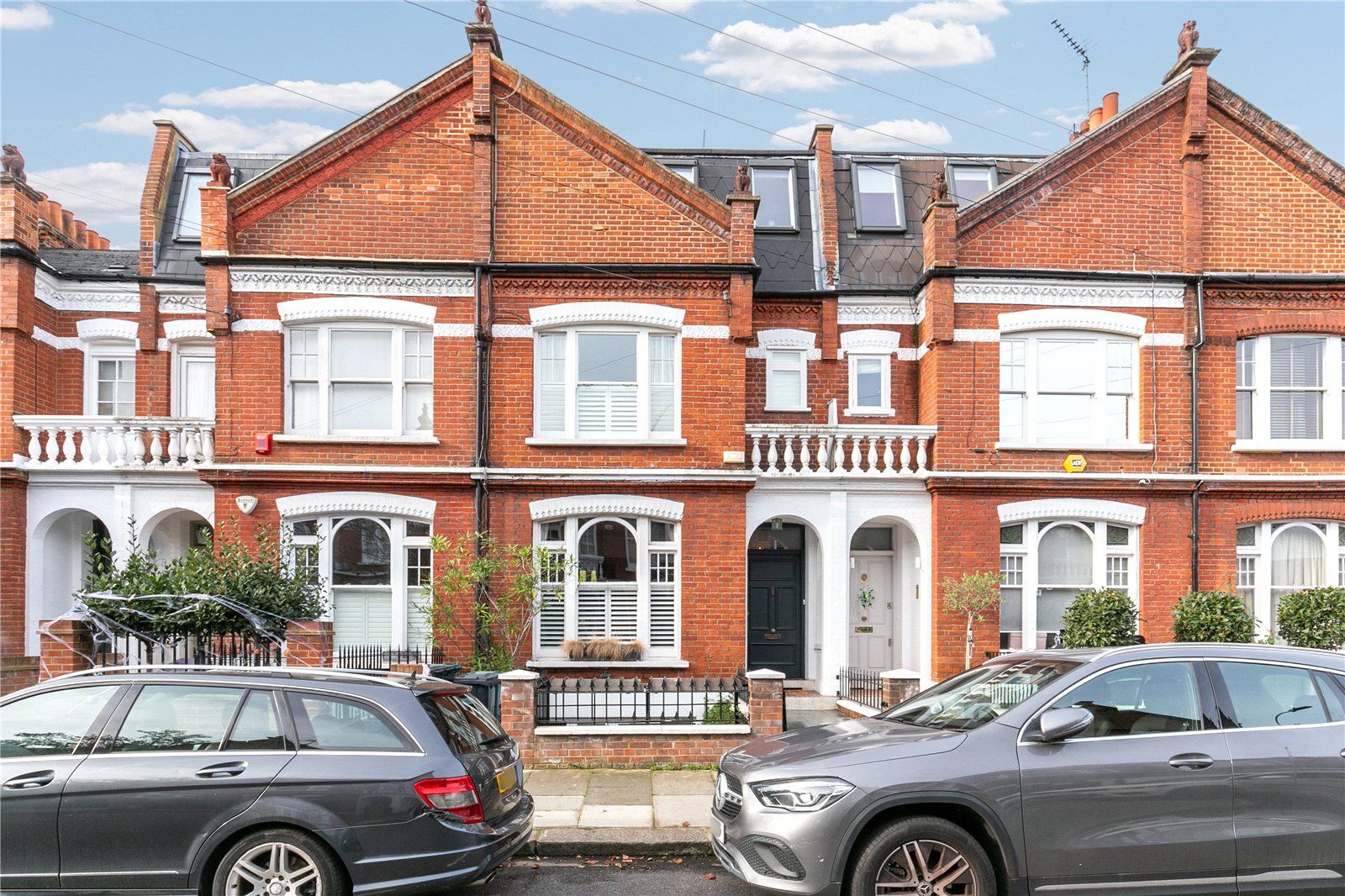 5 bed terraced house for sale in Acfold Road, London SW6 - Zoopla