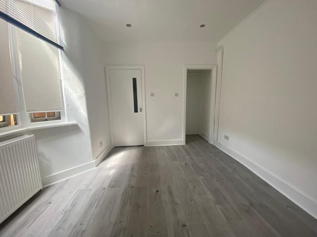 Studio to rent in Marsh Hill, Homerton E9 - Zoopla