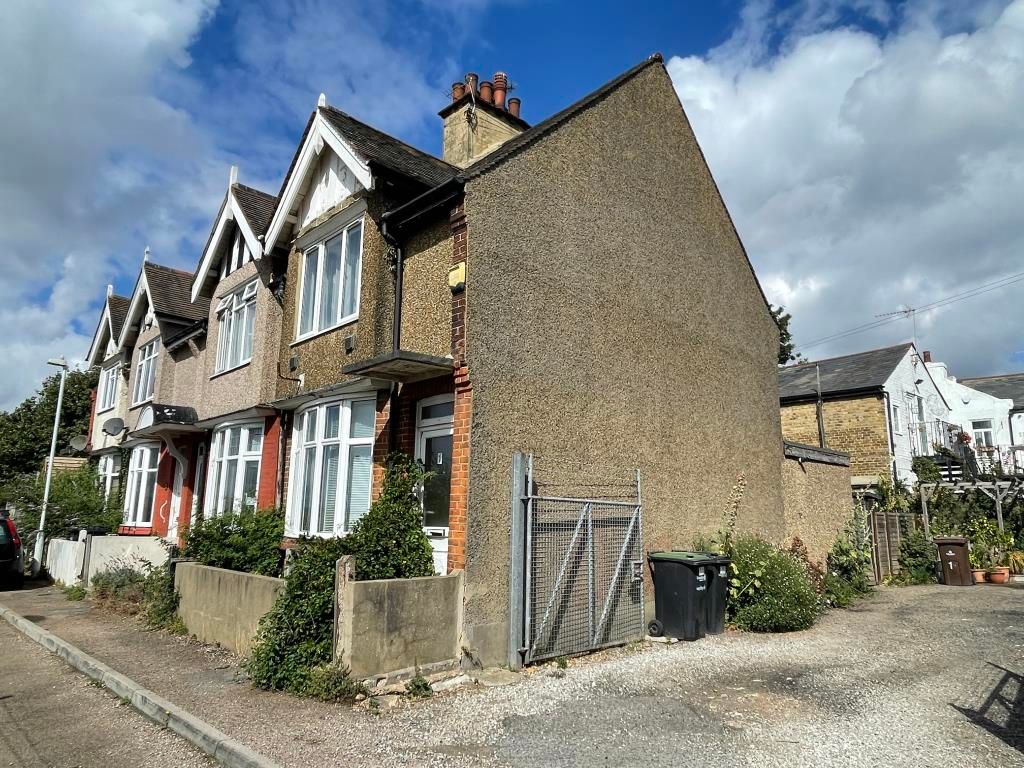 2 bed end terrace house for sale in 1 Church Path, Northfleet, Gravesend, Kent DA11 - Zoopla