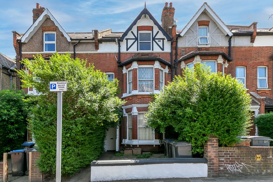 2 bed flat for sale in Church Road, London NW10 - Zoopla