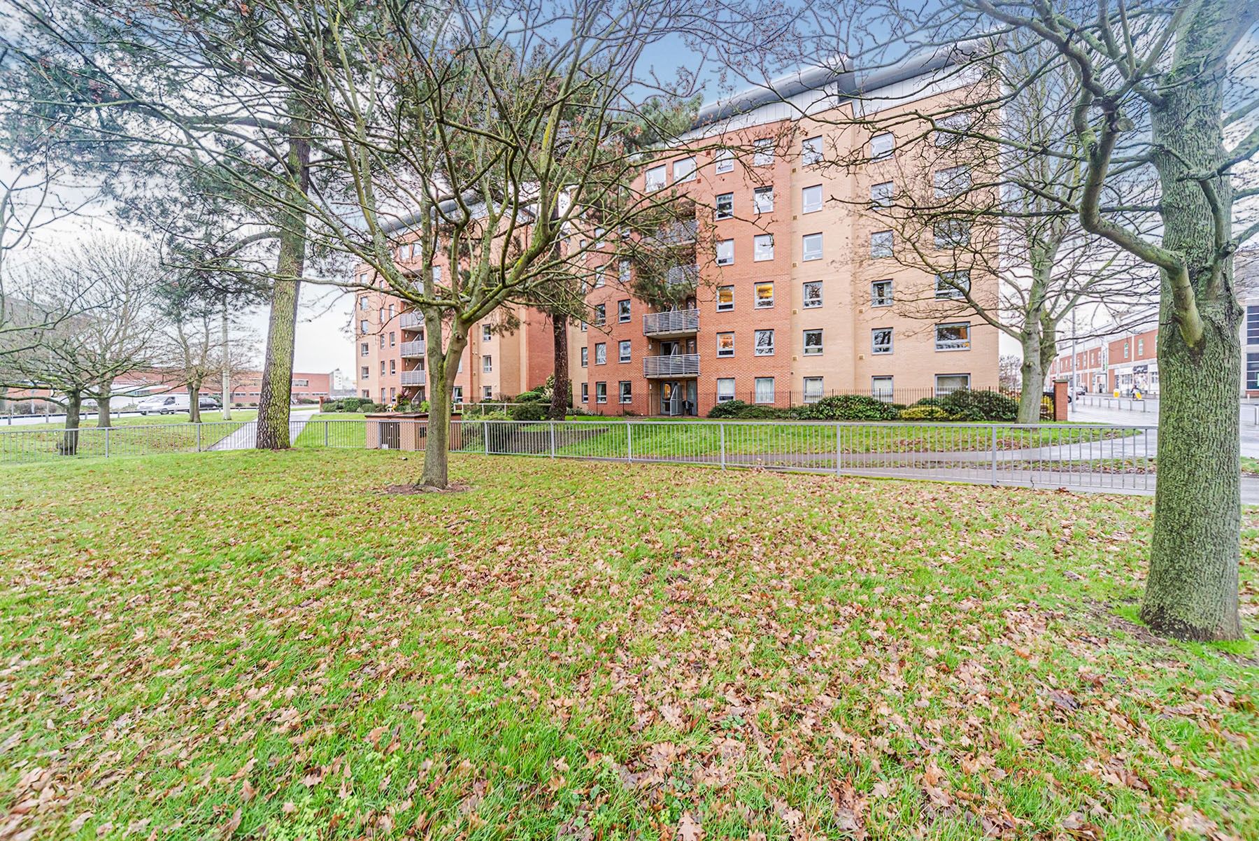 1 bed flat for sale in Pinetree Court, Danestrete, Stevenage ...