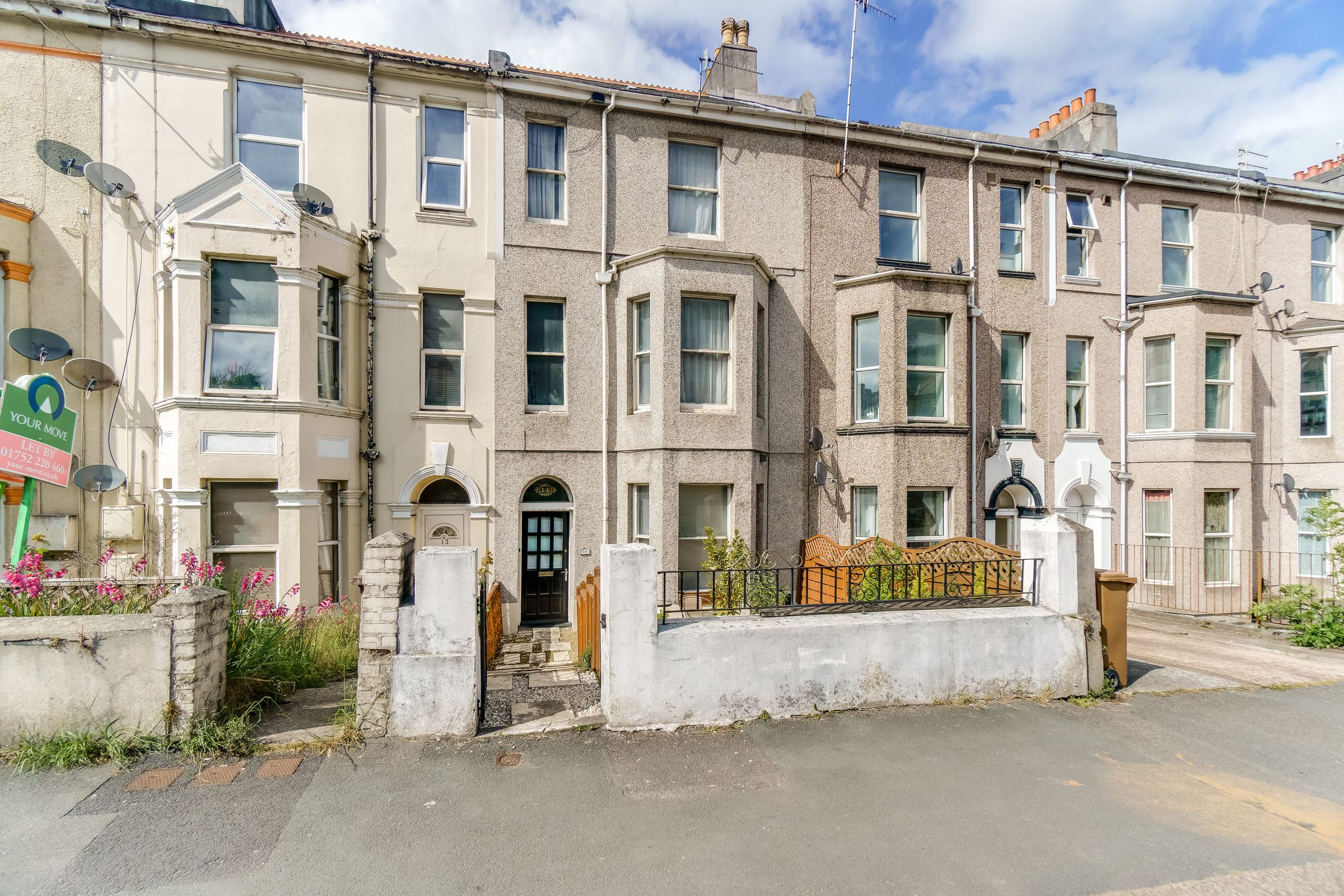7 bed terraced house for sale in Percy Terrace, Plymouth PL4 - Zoopla
