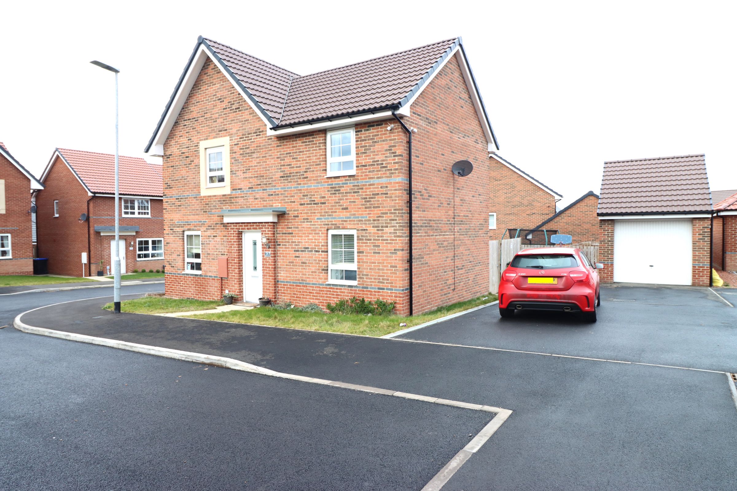 4 bed detached house for sale in Abbotts Way, Consett DH8 - Zoopla