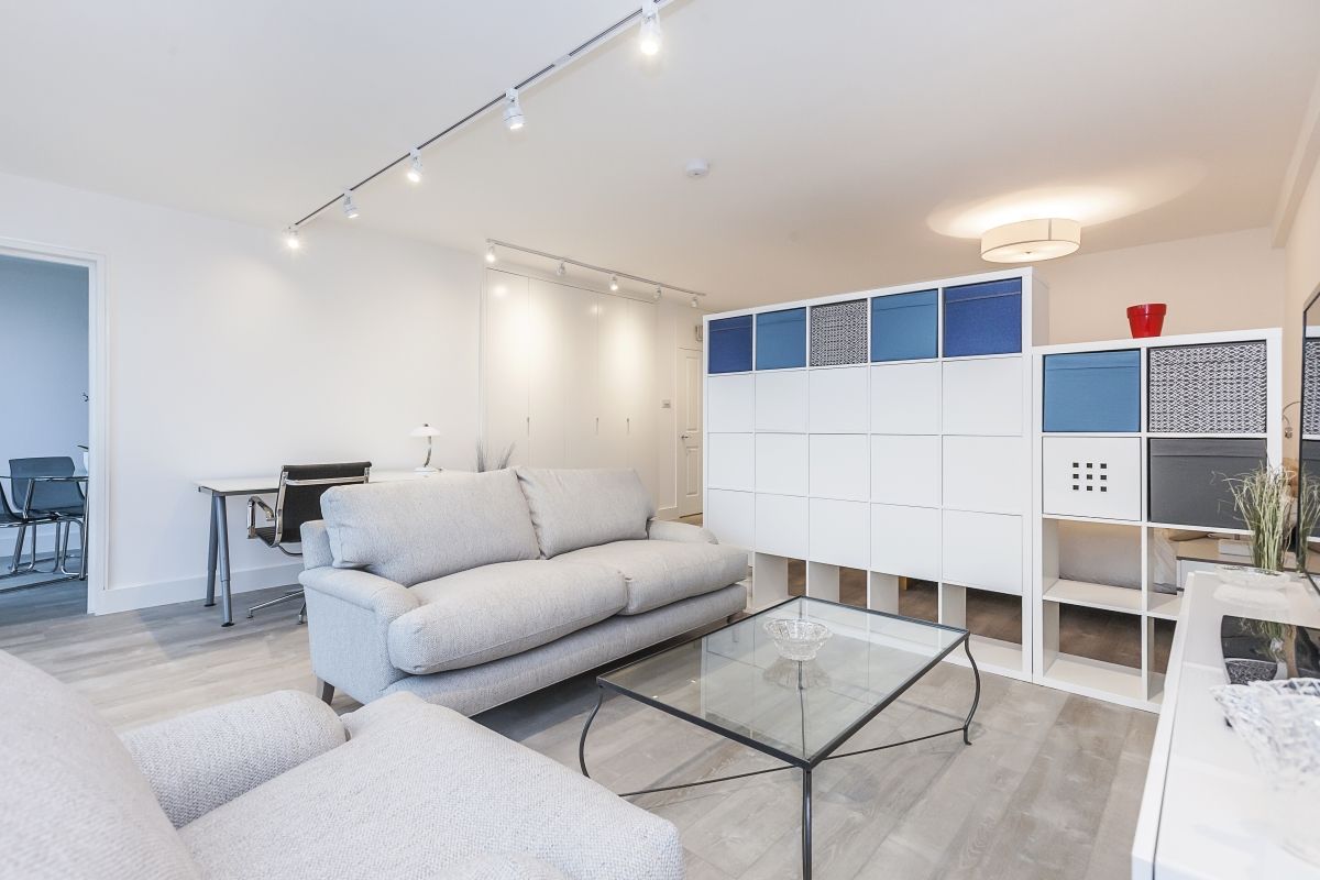 Studio to rent in New Compton Street, London WC2H - Zoopla