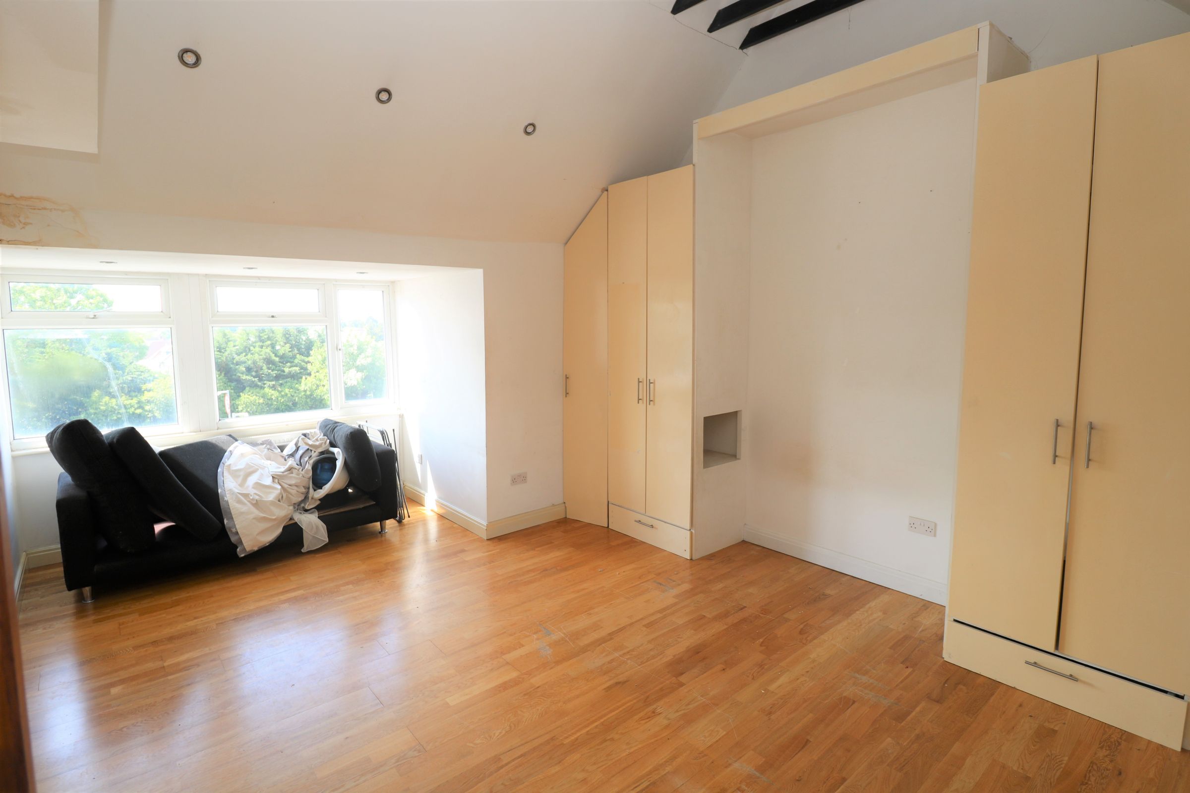 1 bed flat to rent in Edgware Way, Edgware HA8 - Zoopla