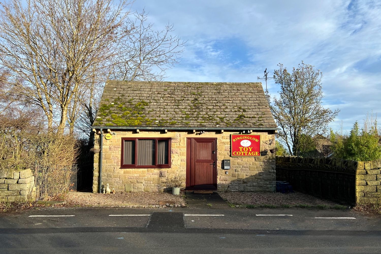 1 bed cottage for sale in Toy Cottage, Ringinglow, Sheffield S11 - Zoopla