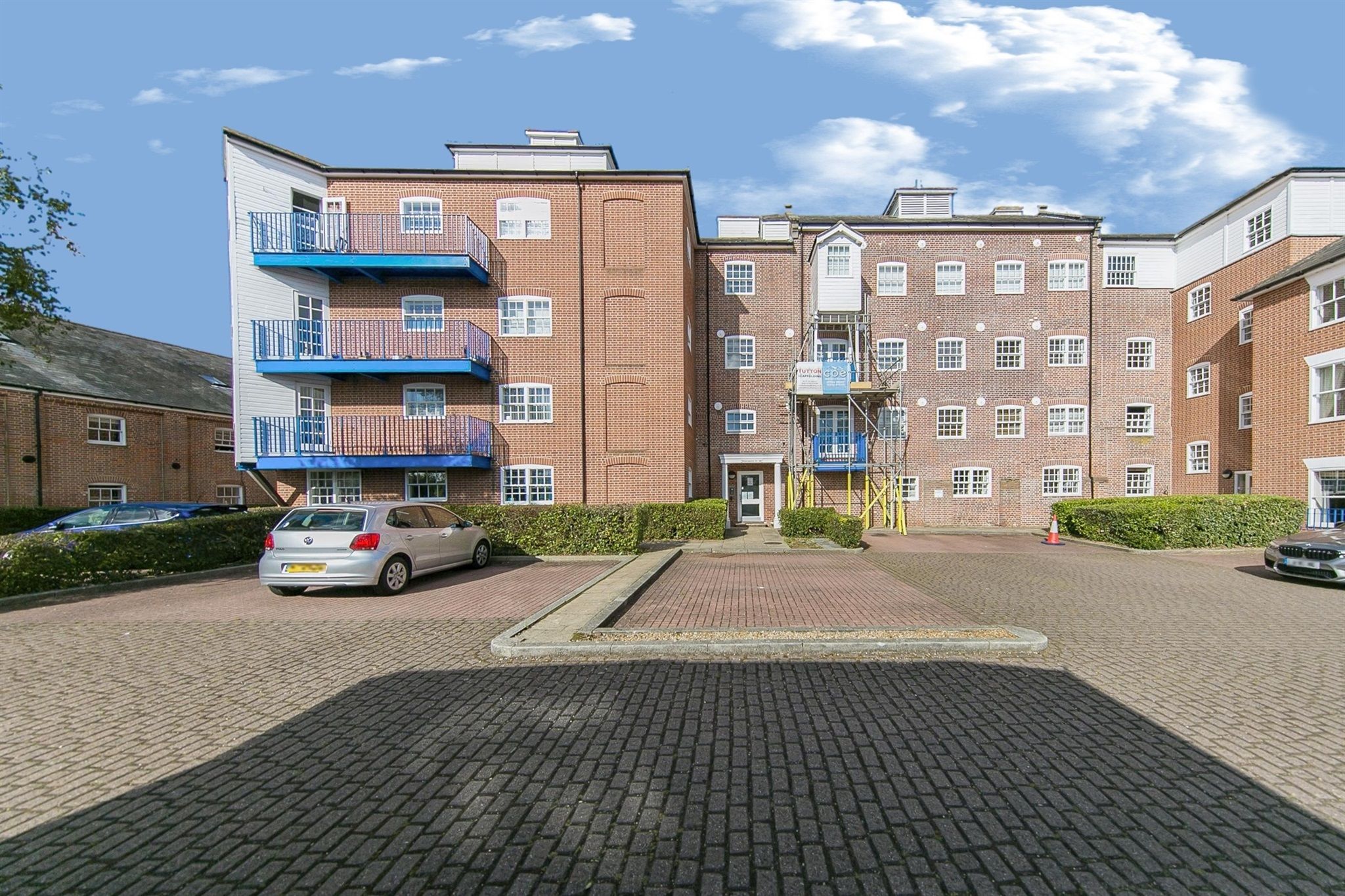 2 Bed Flat For Sale In Colchester Road West Bergholt Colchester Co6