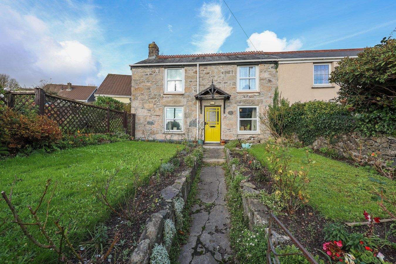 2 Bed End Terrace House For Sale In Tregonissey Road St Austell Pl25