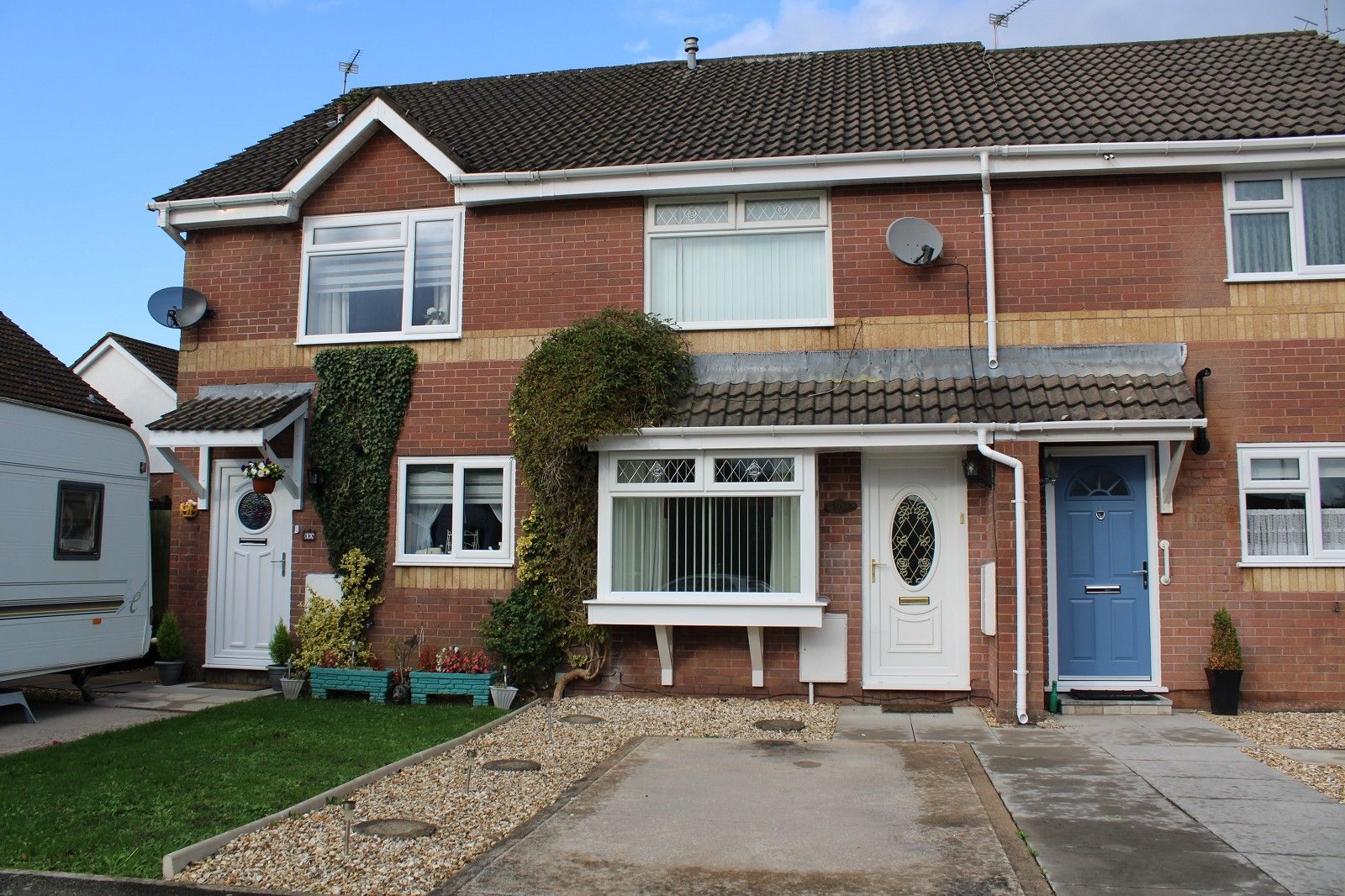 2 Bed Terraced House For Sale In Rowans Lane Bryncethin Bridgend