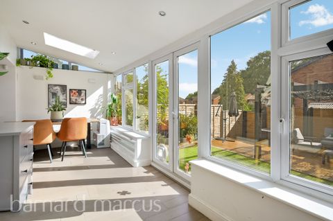 Marshalls Close, London N11, 3 bed property to rent, £2,800 pcm - Zoopla