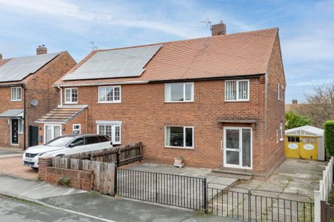 3 bed semi-detached house for sale in Ridge Crescent, Middlestown ...