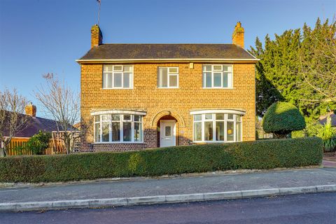 Jarvis Avenue, Bakersfield, Nottinghamshire NG3, 3 bed detached house ...