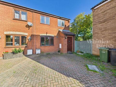 Pollard Court, Diss IP22, 3 bed semi-detached house for sale, £200,000 ...