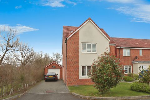 4 bed detached house for sale in Apple Grove, Emersons Green, Bristol ...